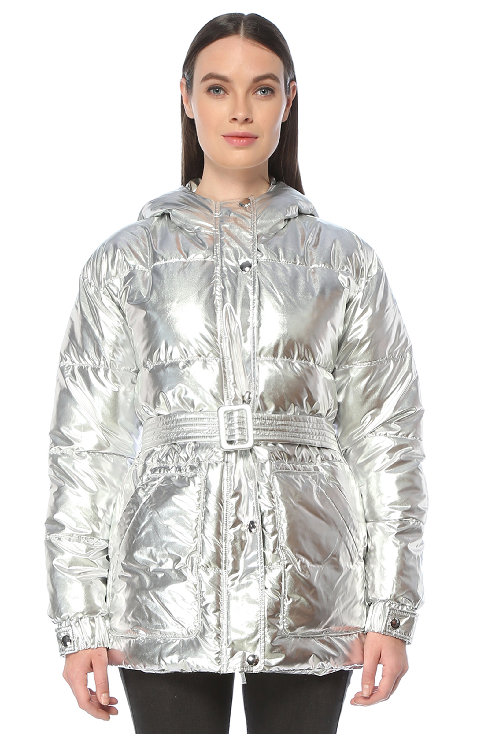 Basic Fit Silver Kapüşonlu Kapitoneli Kaban Basic Fit Silver Kapüşonlu Kapitoneli Kaban