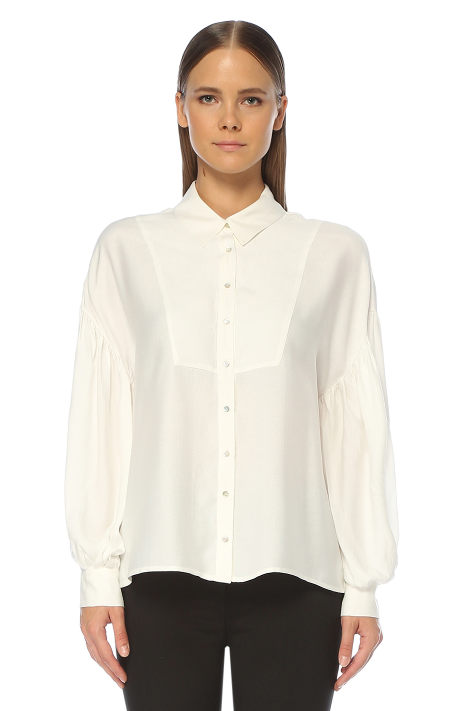 Ekru Kol Detaylı Gömlek