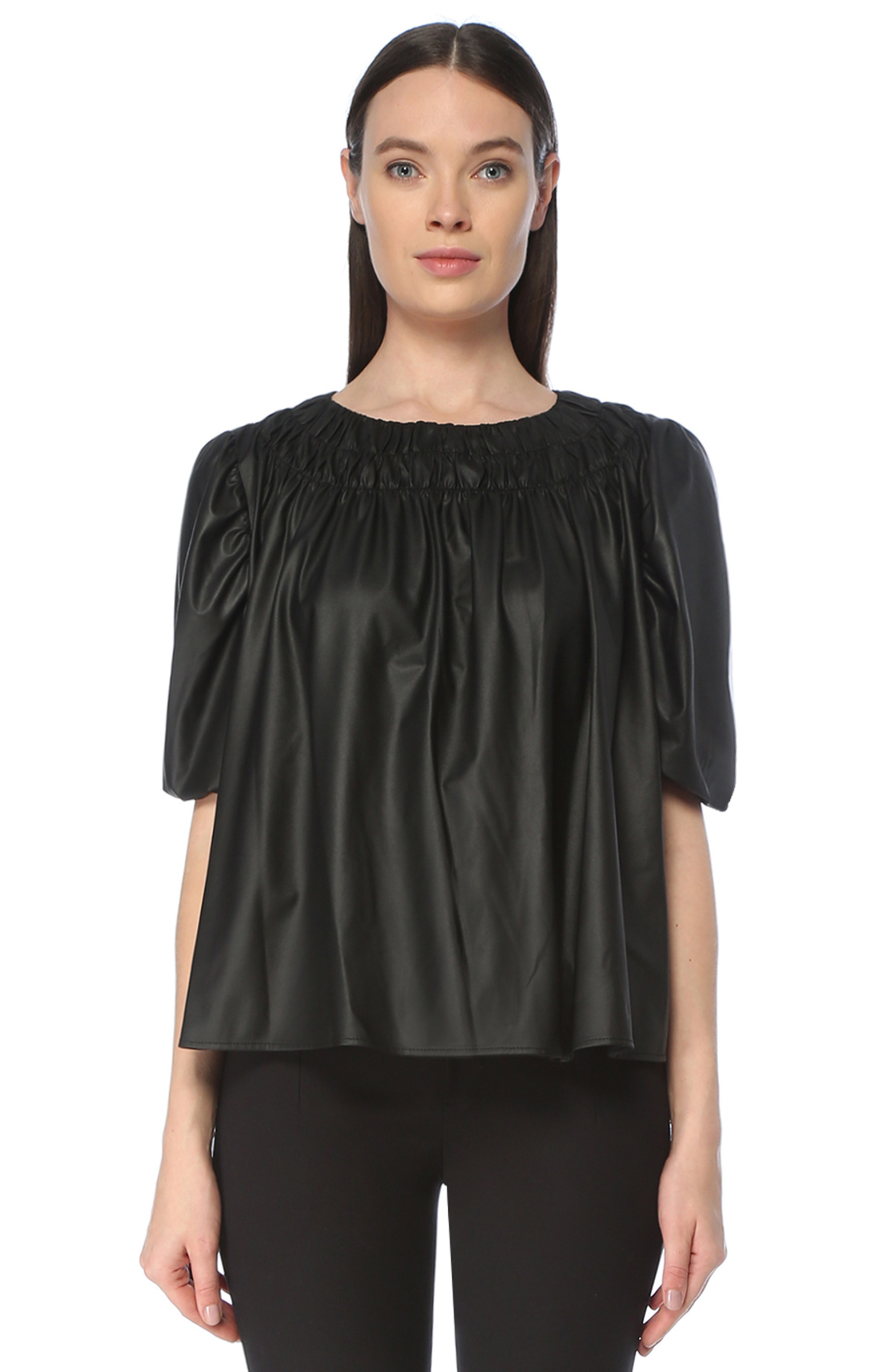 Siyah Büzgülü Truvakar Kol Bluz