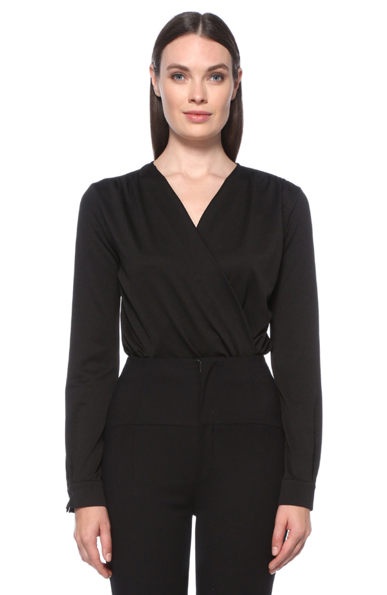 Siyah V Yaka Bluz Siyah V Yaka Bluz