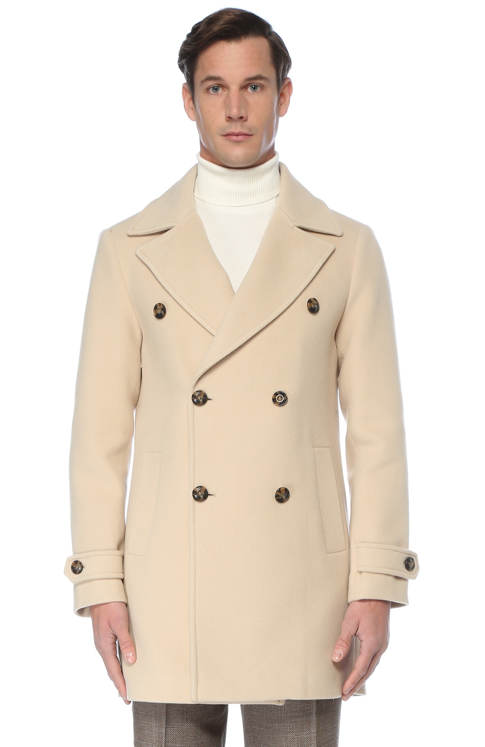 Bej Kruvaze Yaka Palto