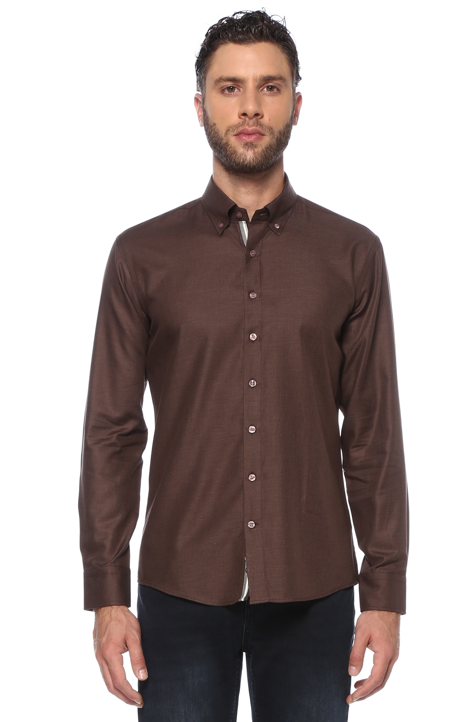 Slim Fit Kahverengi Düğmeli Yaka Gömlek Slim Fit Kahverengi Düğmeli Yaka Gömlek