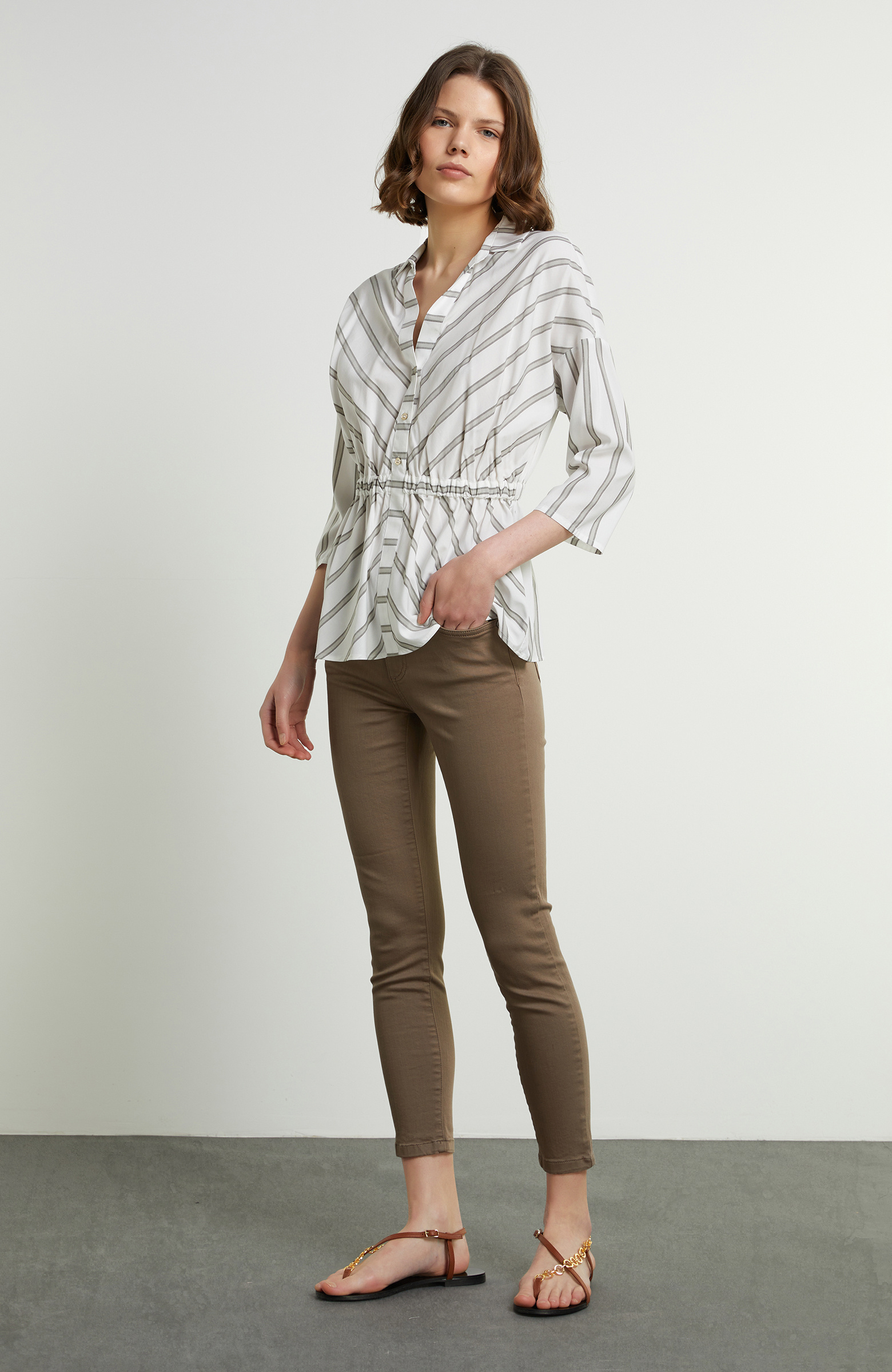 Slim Fit Bej Dar Paça Pantolon