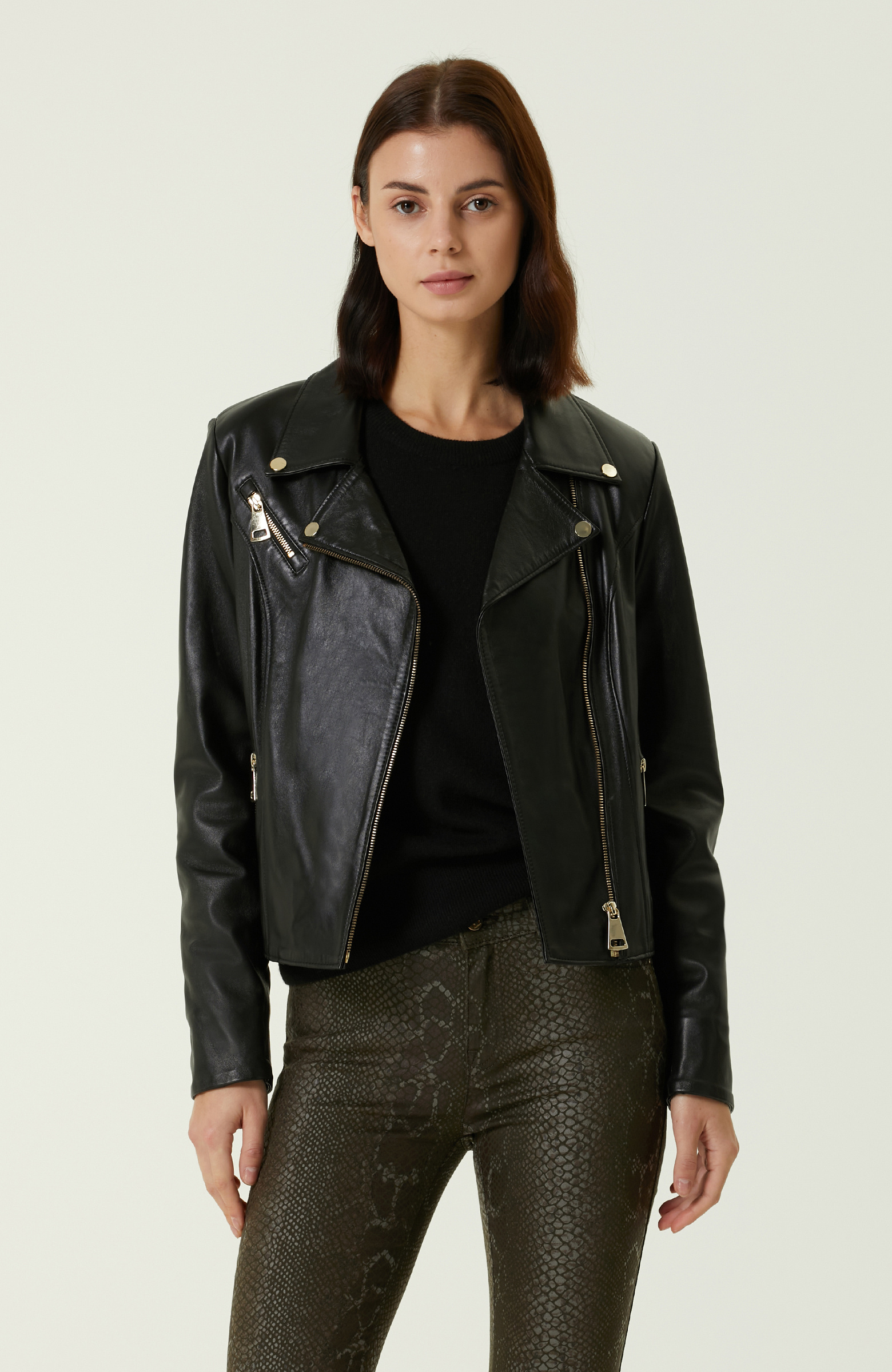 Slim Fit Siyah Deri Ceket