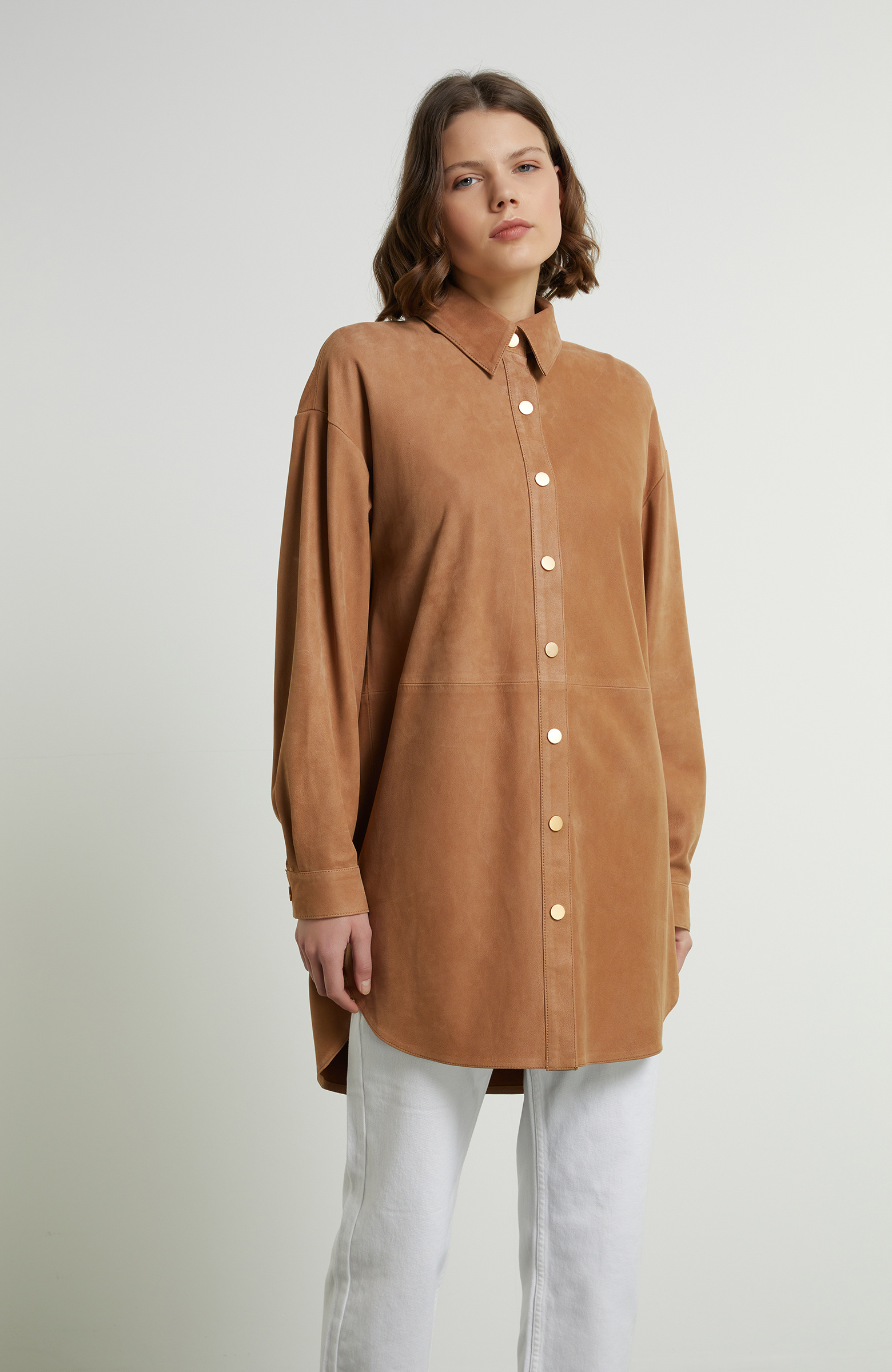 Regular Fit Bej İngiliz Yaka Süet Mont