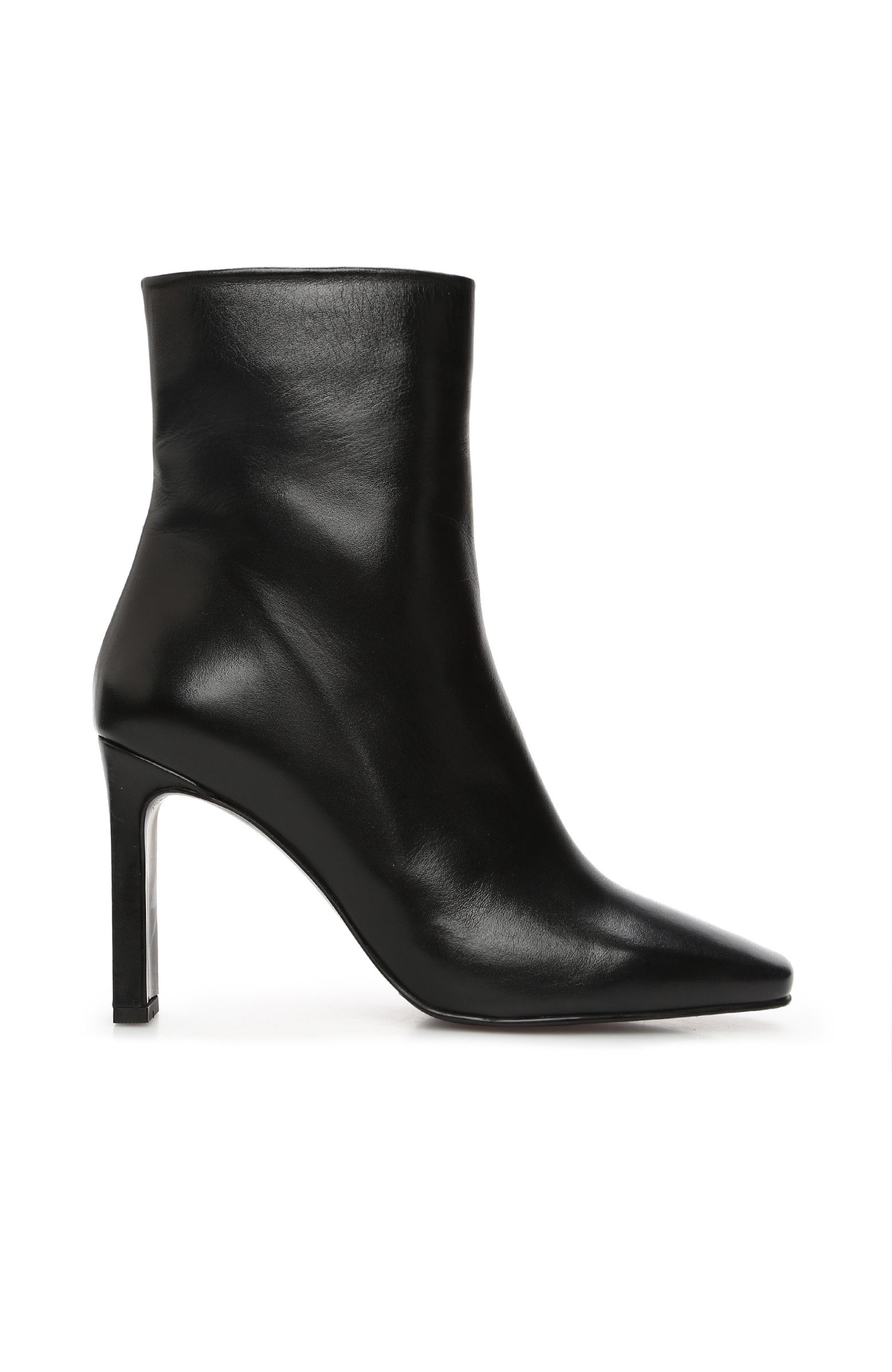 Siyah Topuklu Deri Bot