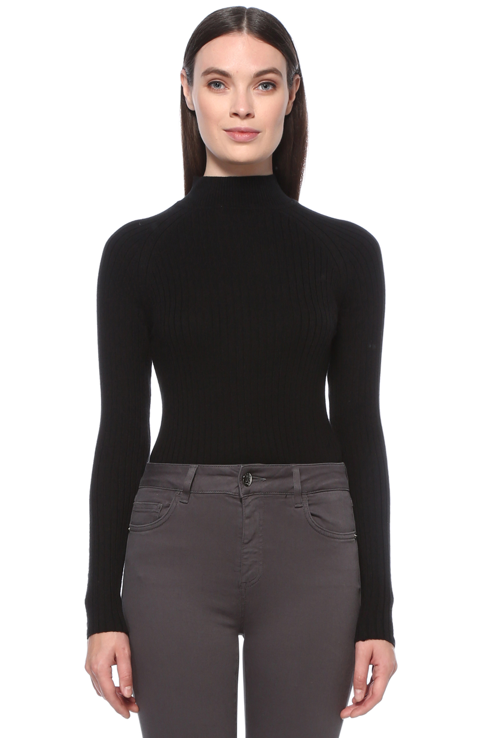 Slim Fit Siyah Düğme Detaylı Kazak Slim Fit Siyah Düğme Detaylı Kazak