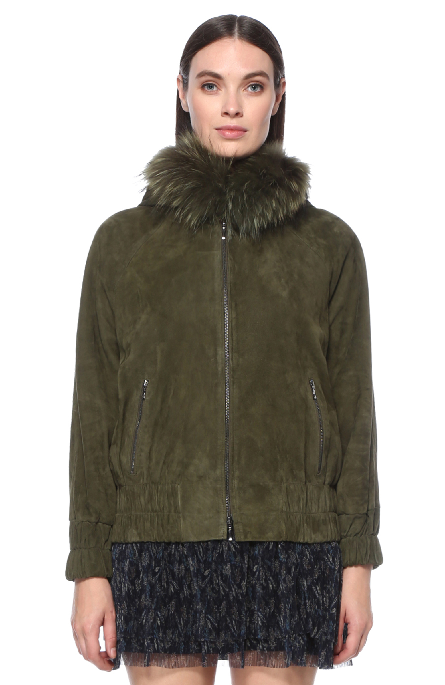Basic Fit Haki Kapüşonlu Peluş Detaylı Mont Basic Fit Haki Kapüşonlu Peluş Detaylı Mont