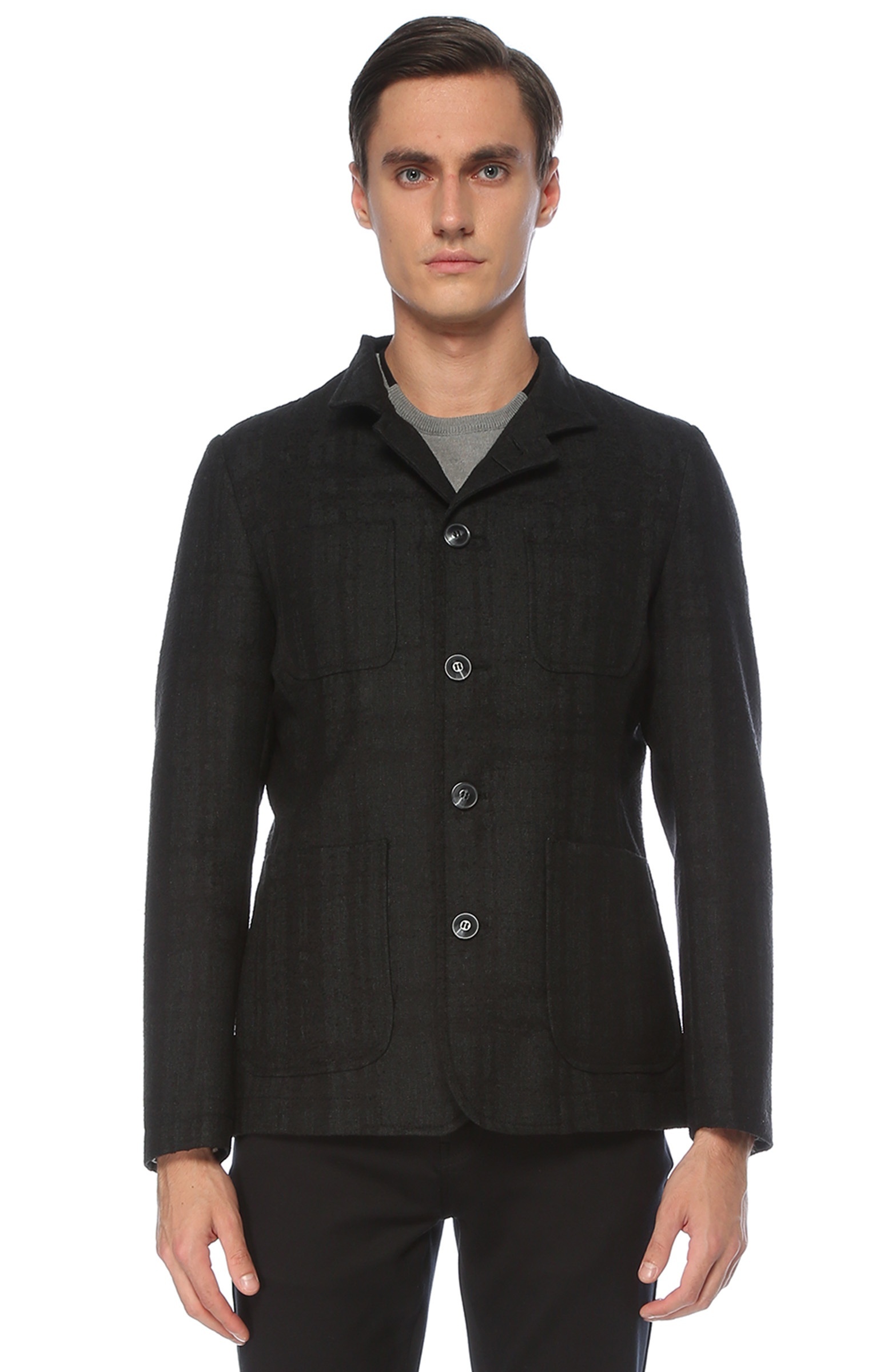 Siyah Desenli Yün Ceket