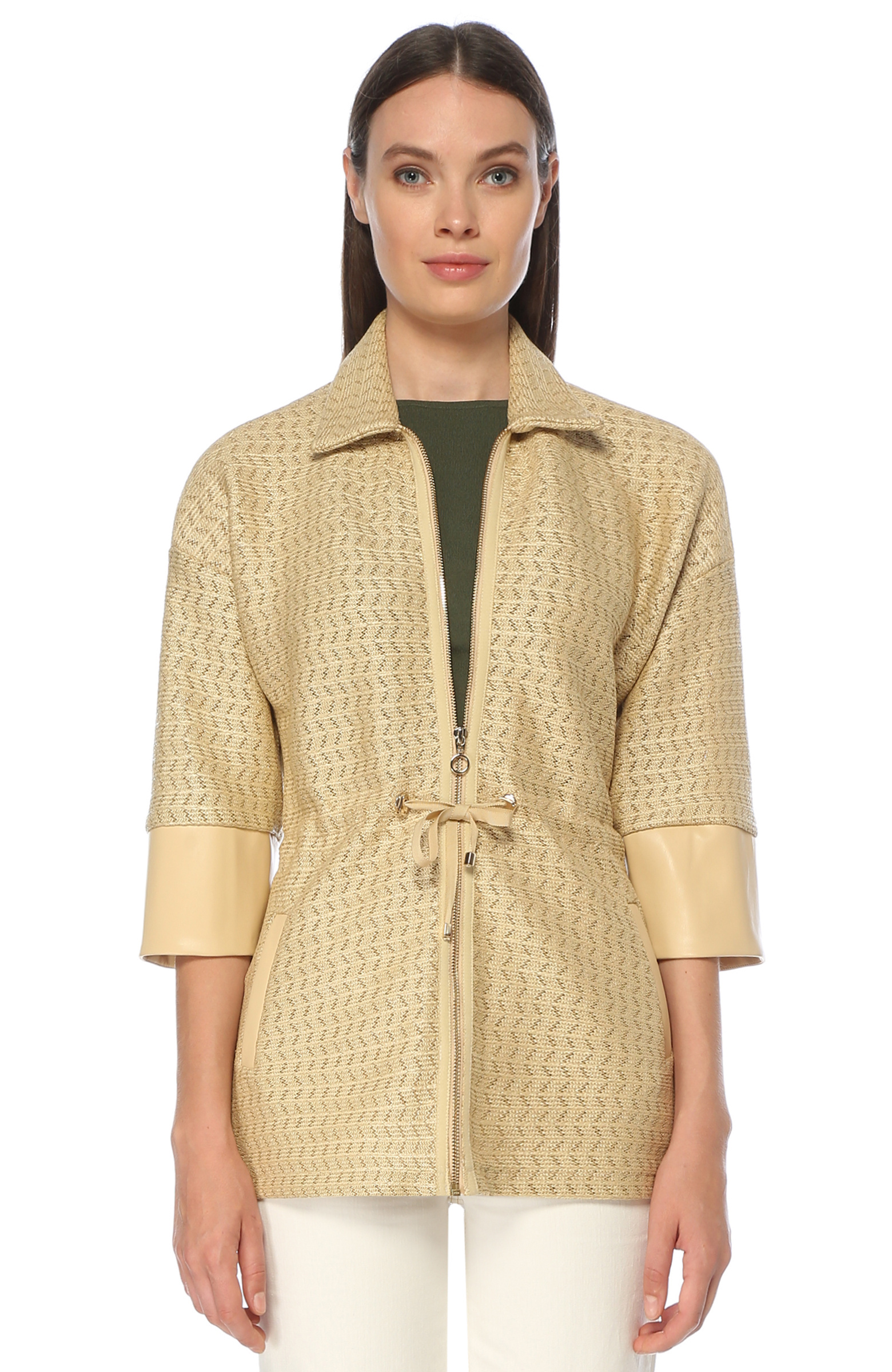 Bej Gömlek Yaka Beli Büzgülü Ceket