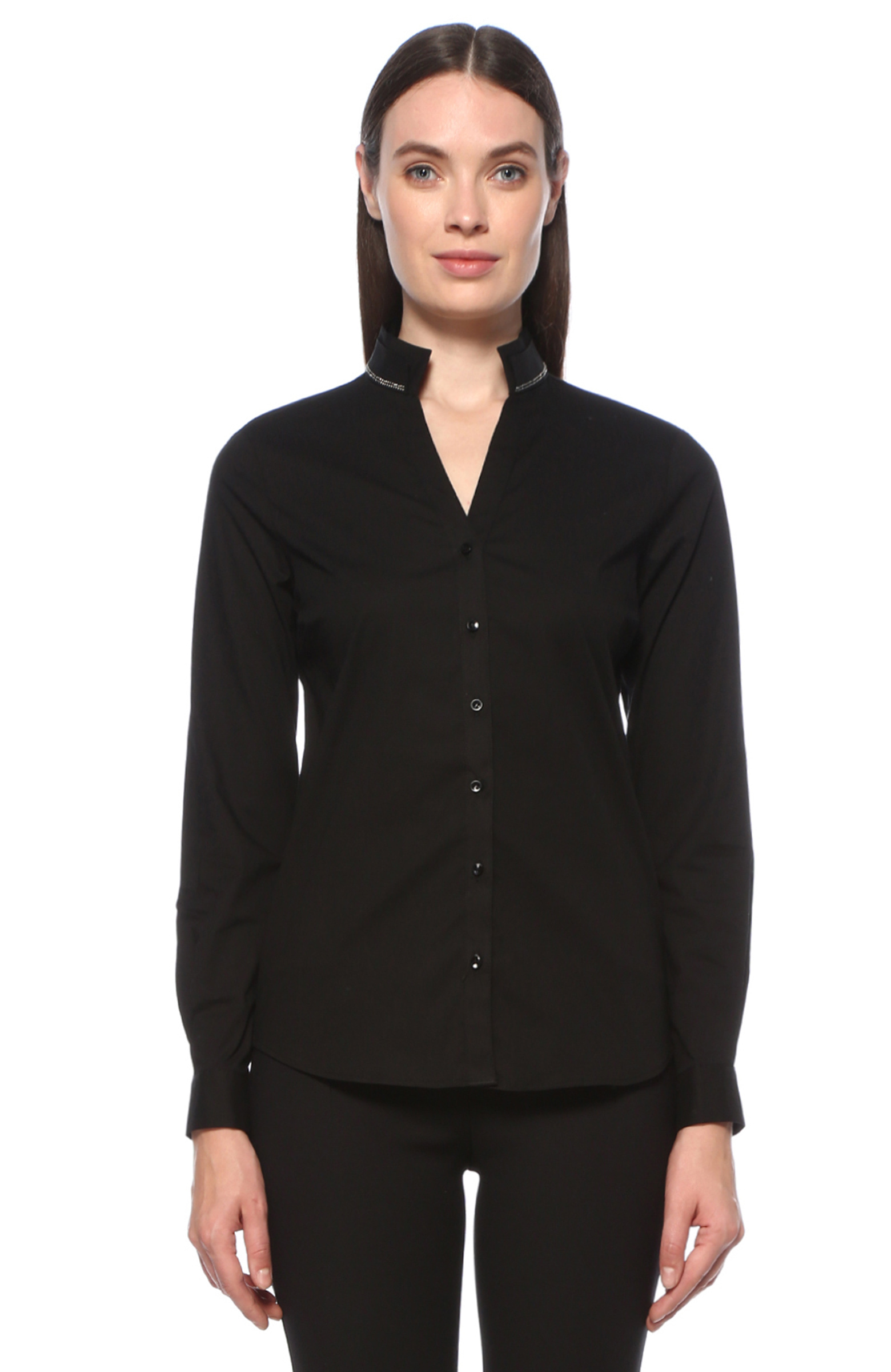 Siyah Hakim Yaka İşleme Detaylı Gömlek Siyah Hakim Yaka İşleme Detaylı Gömlek