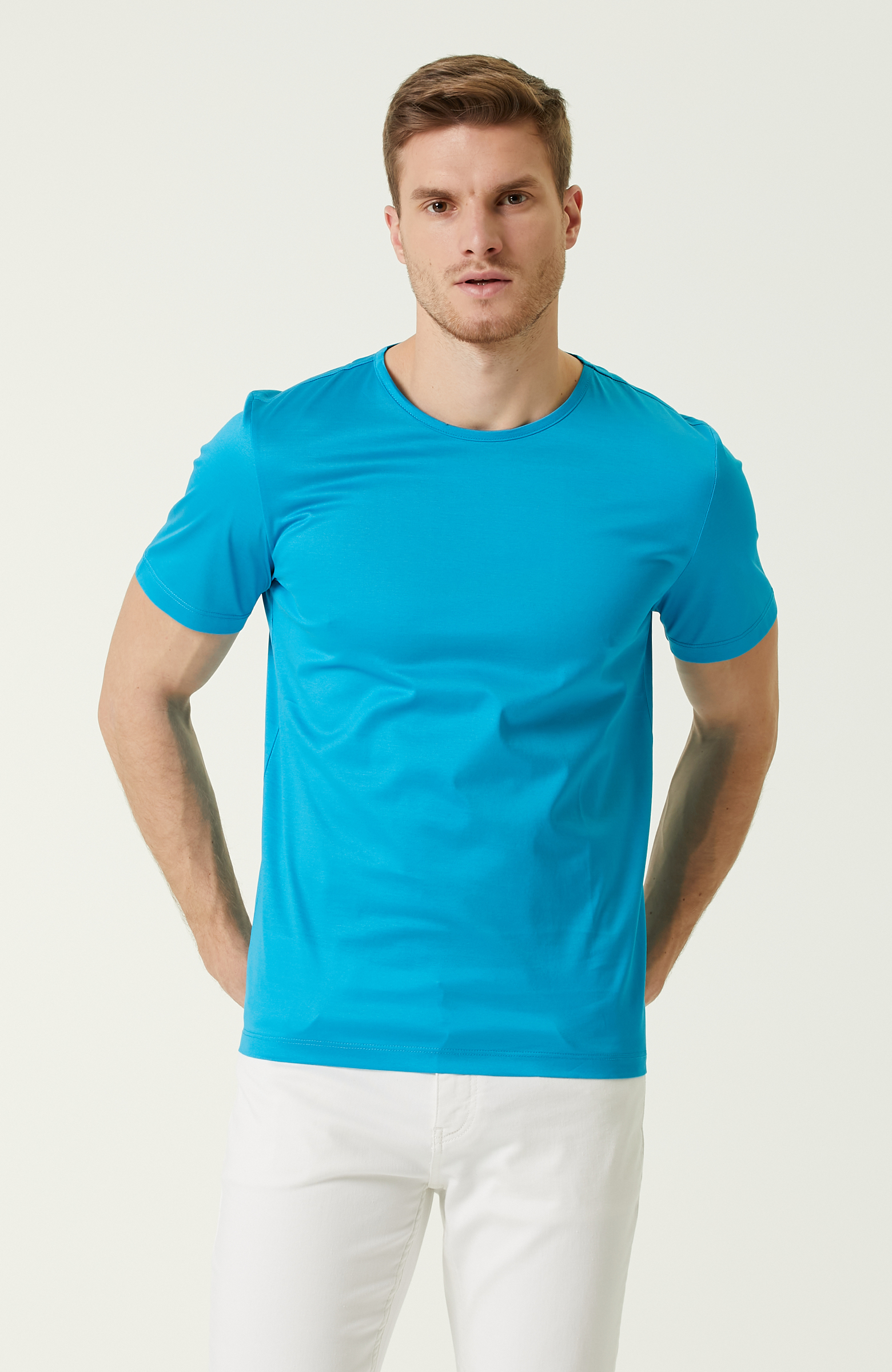 Slim Fit Turkuaz Dokulu T-shirt Slim Fit Turkuaz Dokulu T-shirt