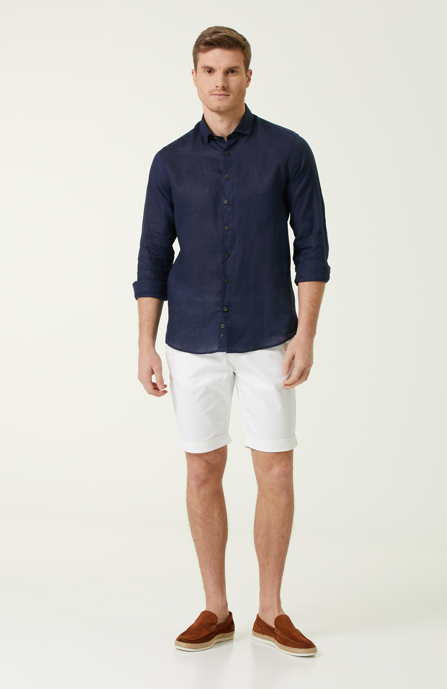 Beyaz Normal Bel Şort