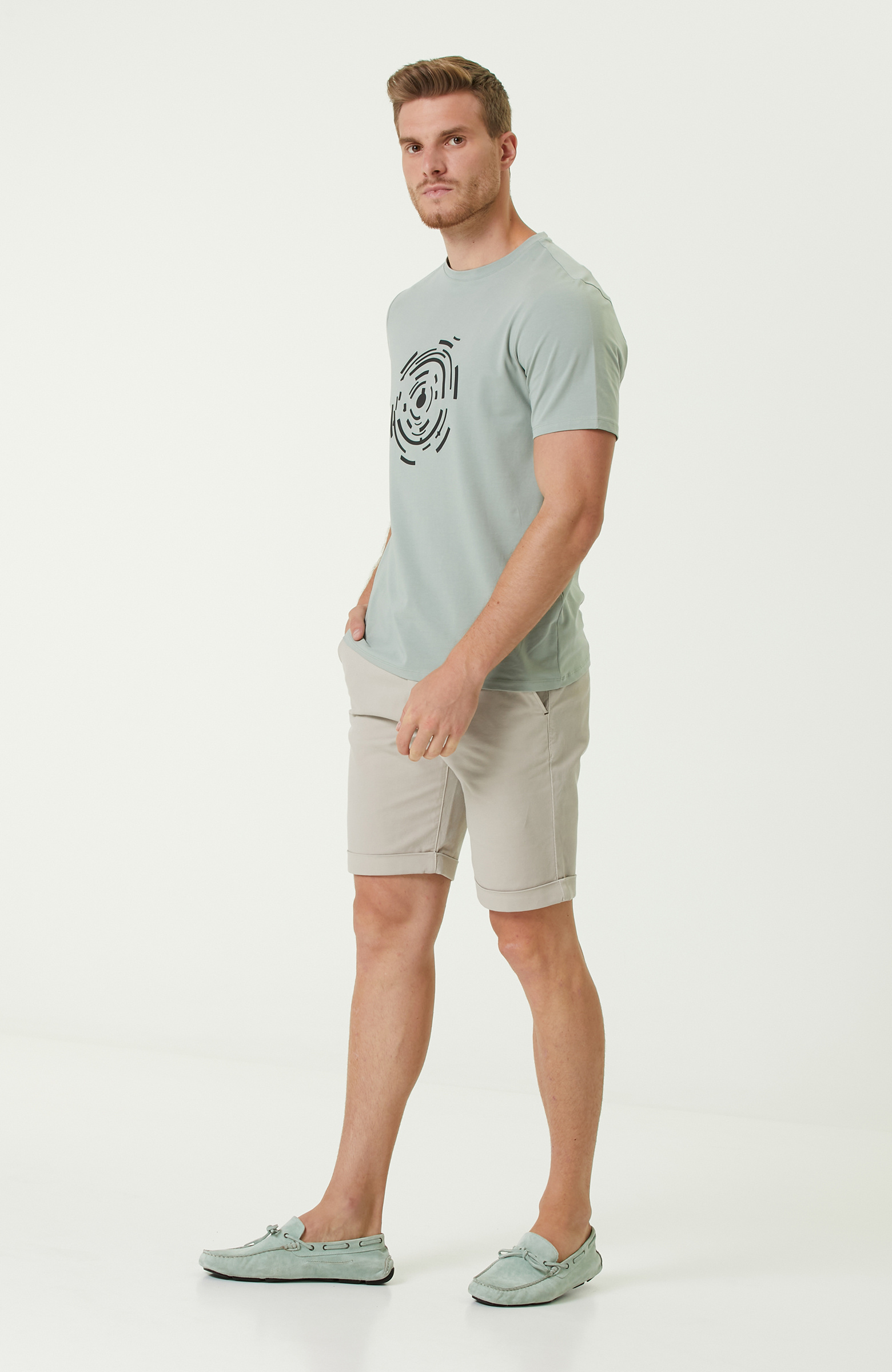 Bej Normal Bel Şort