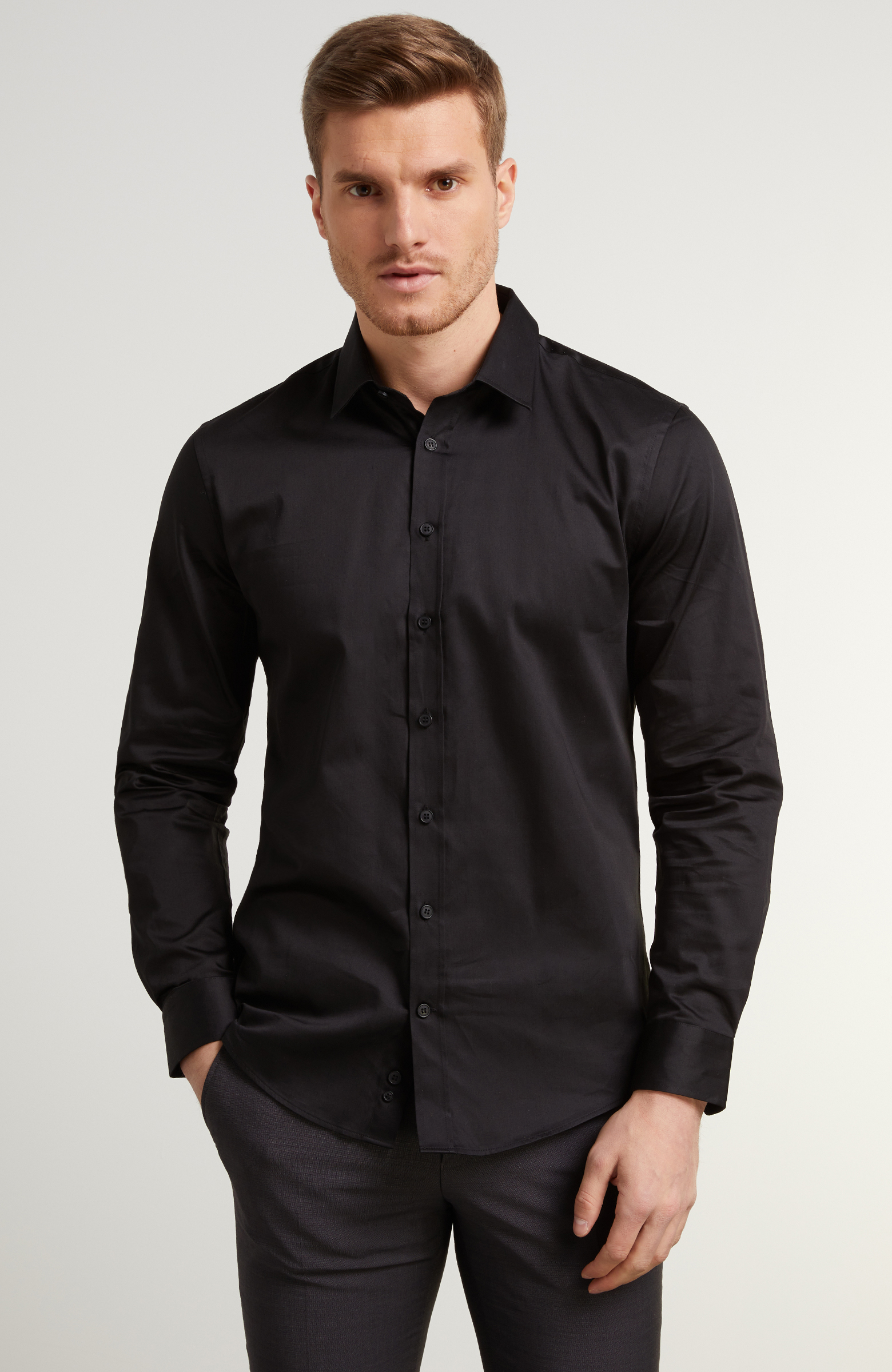 Slim Fit Siyah Modern Yaka Gömlek Slim Fit Siyah Modern Yaka Gömlek