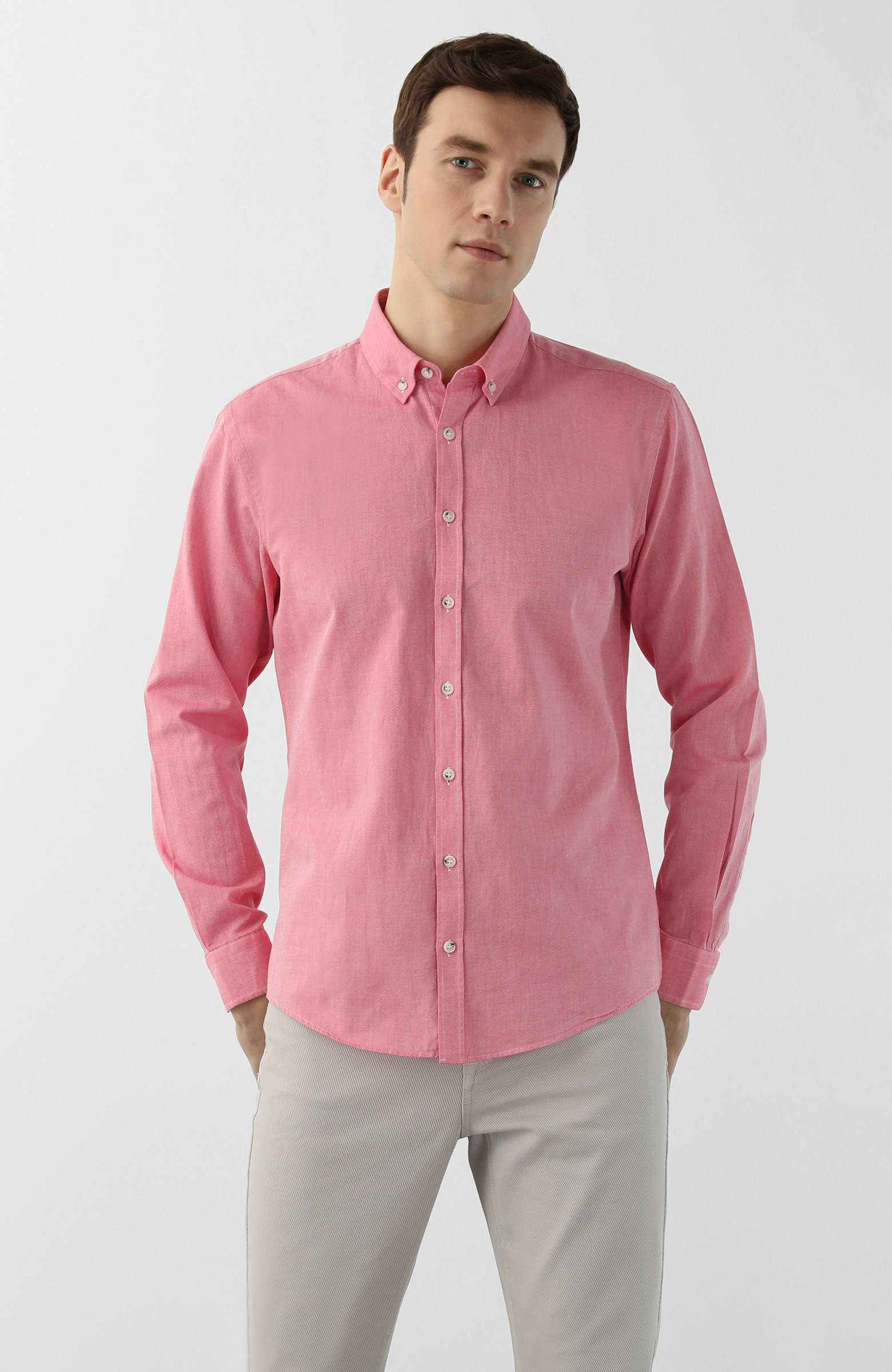 Slim Fit Pembe Düğmeli Yaka Gömlek Slim Fit Pembe Düğmeli Yaka Gömlek