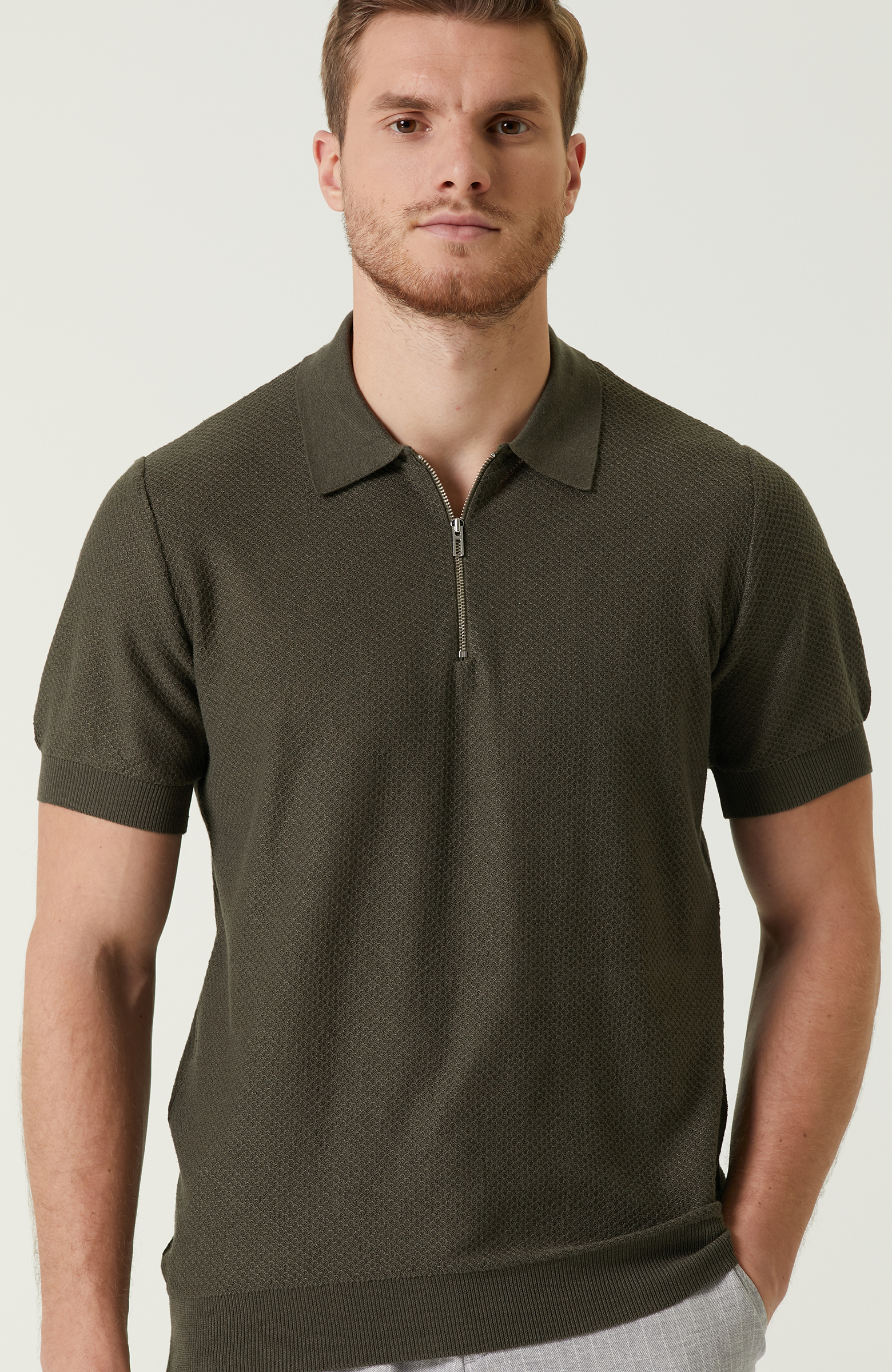 Haki Polo Yaka Kısa Kol Kazak