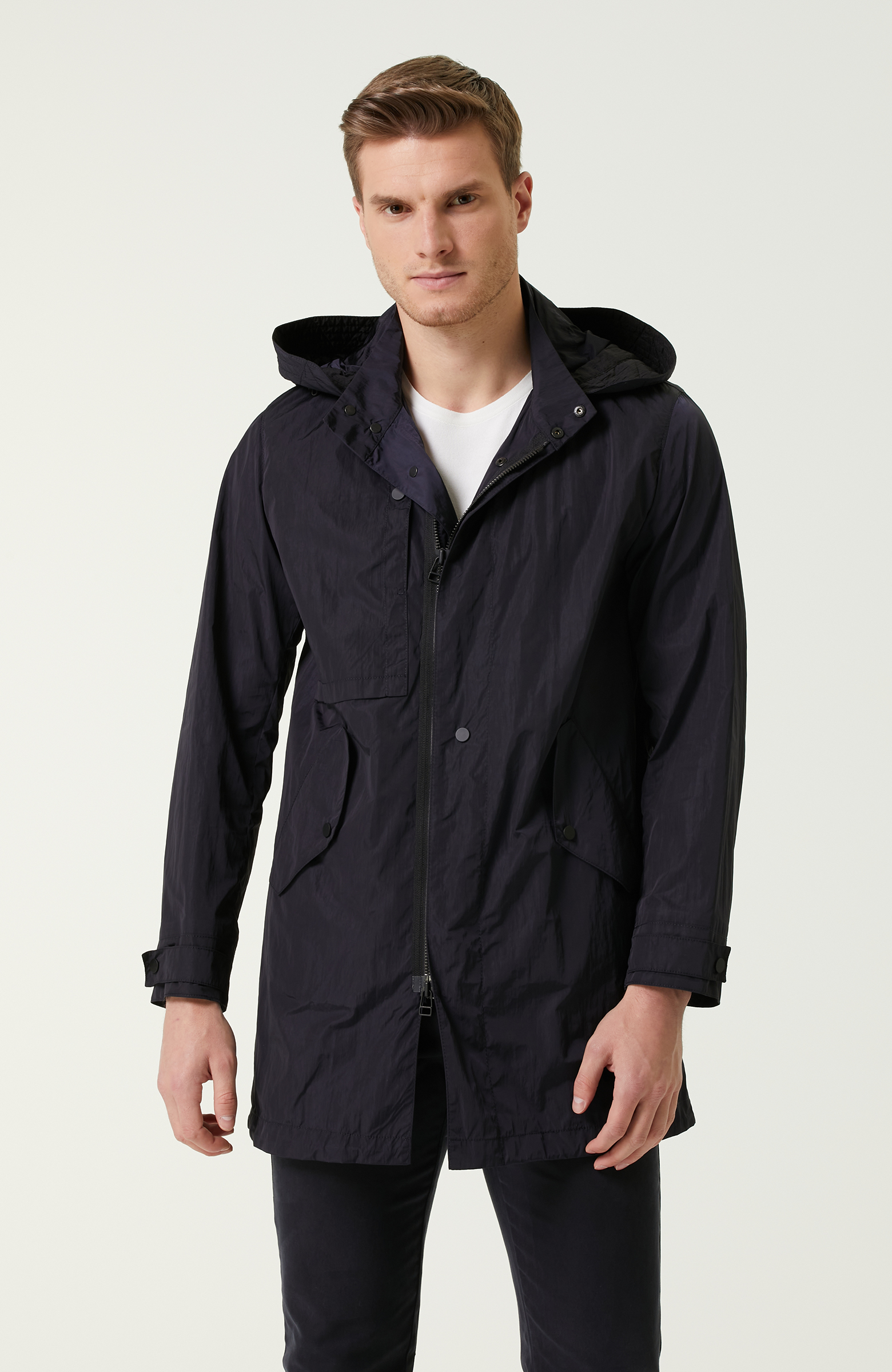 Oversize Fit Lacivert Kapüşonlu Pardösü Oversize Fit Lacivert Kapüşonlu Pardösü