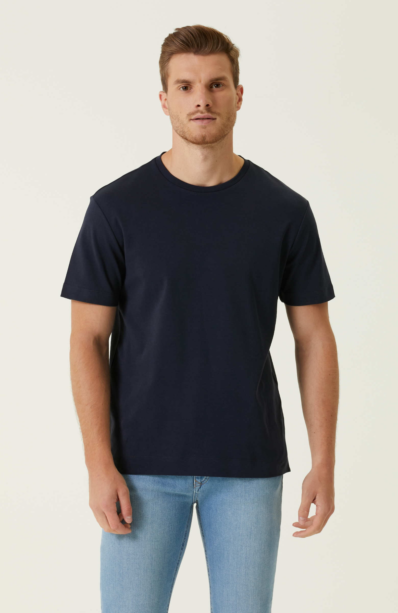 Comfort Fit Lacivert Bisiklet Yaka Basic T-shirt Comfort Fit Lacivert Bisiklet Yaka Basic T-shirt