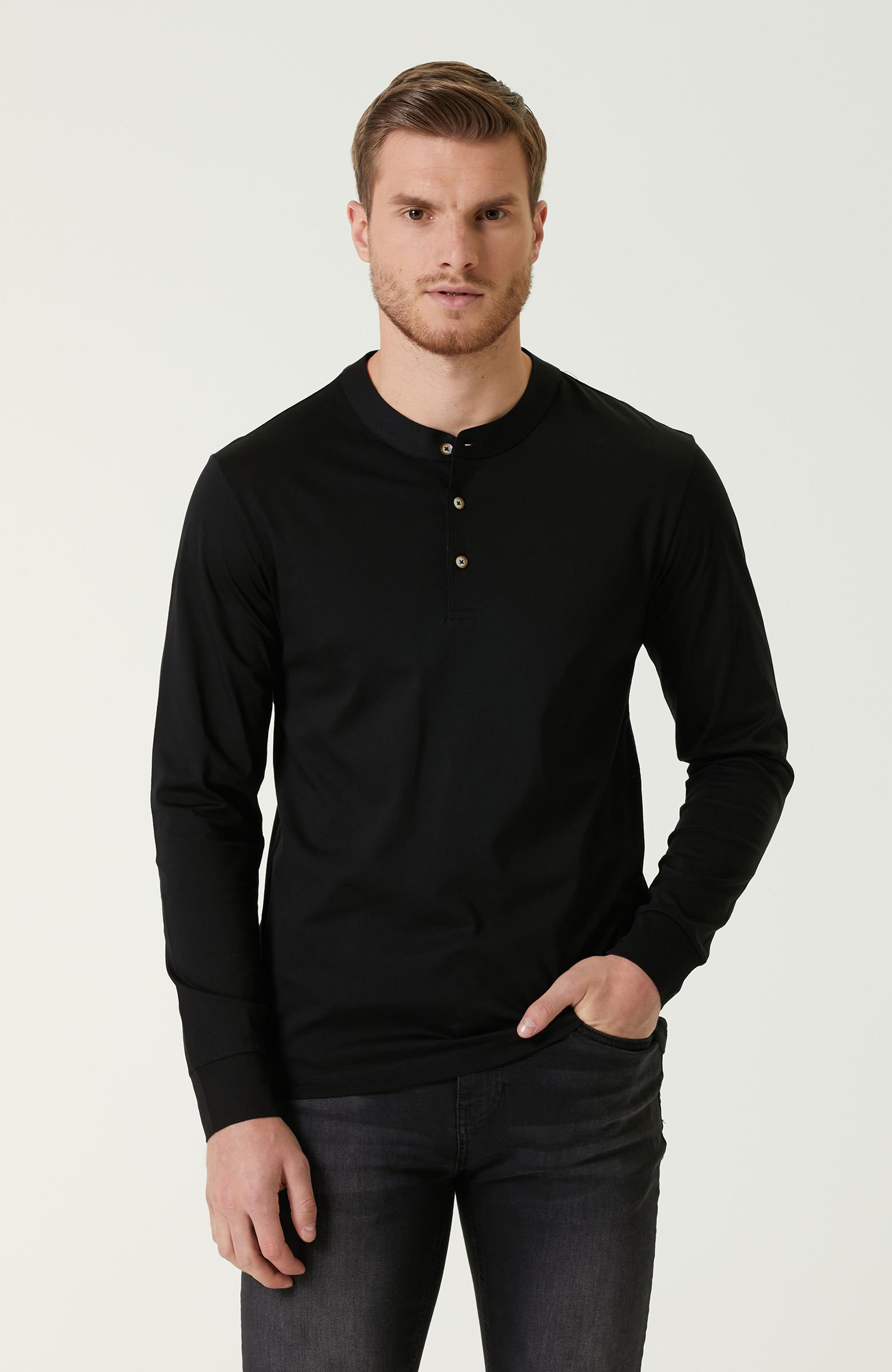 Slim Fit Siyah Bisiklet Yaka T-shirt