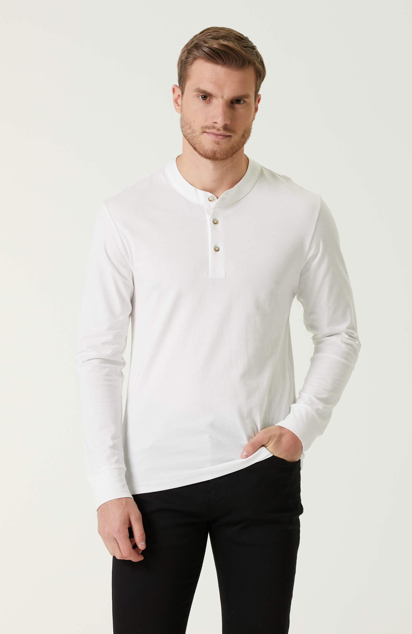 Slim Fit Beyaz Bisiklet Yaka T-shirt