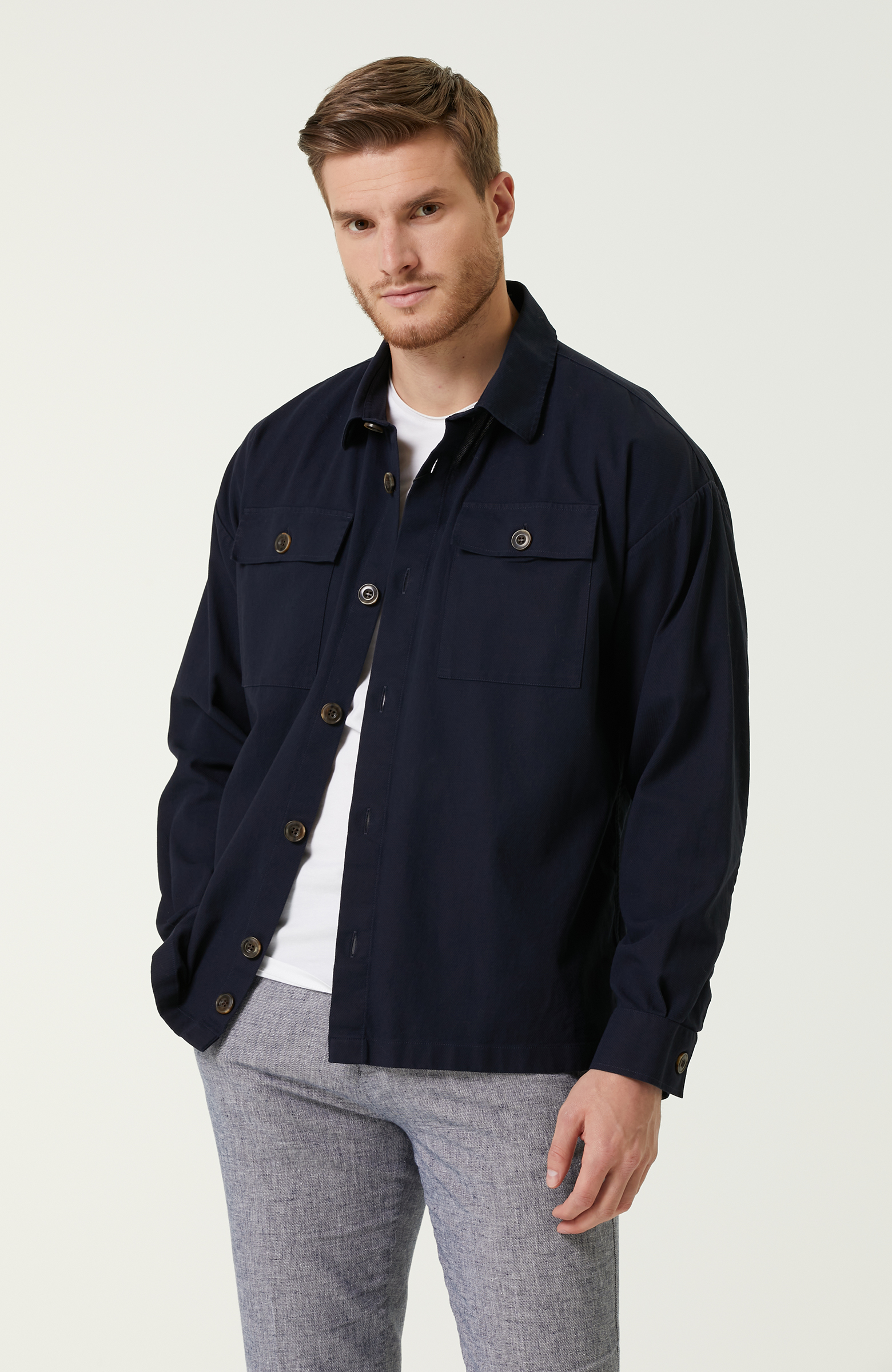 Oversize Fit Lacivert İngiliz Yaka Gömlek Oversize Fit Lacivert İngiliz Yaka Gömlek