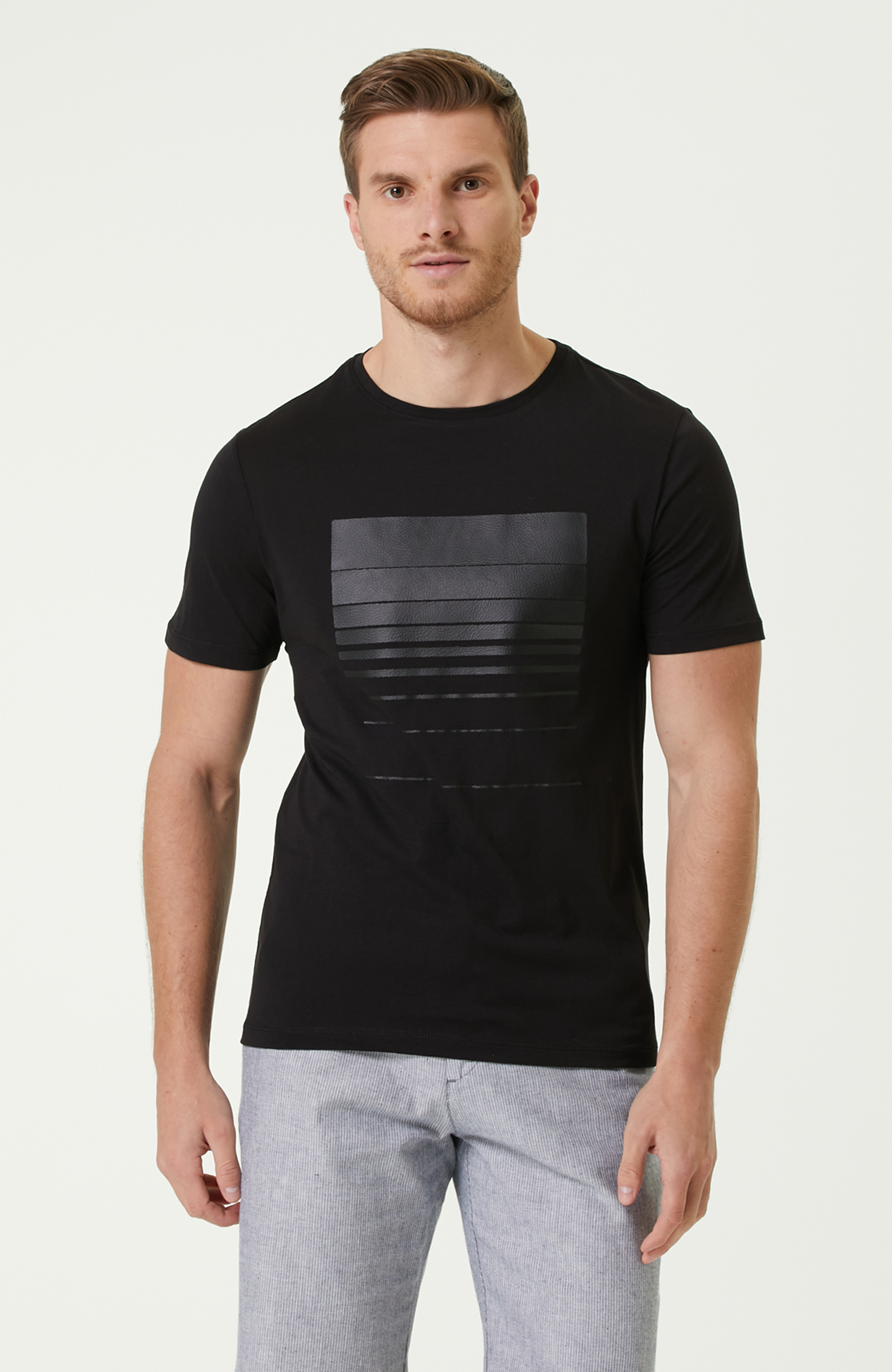 Slim Fit Siyah Baskılı Basic T-shirt Slim Fit Siyah Baskılı Basic T-shirt