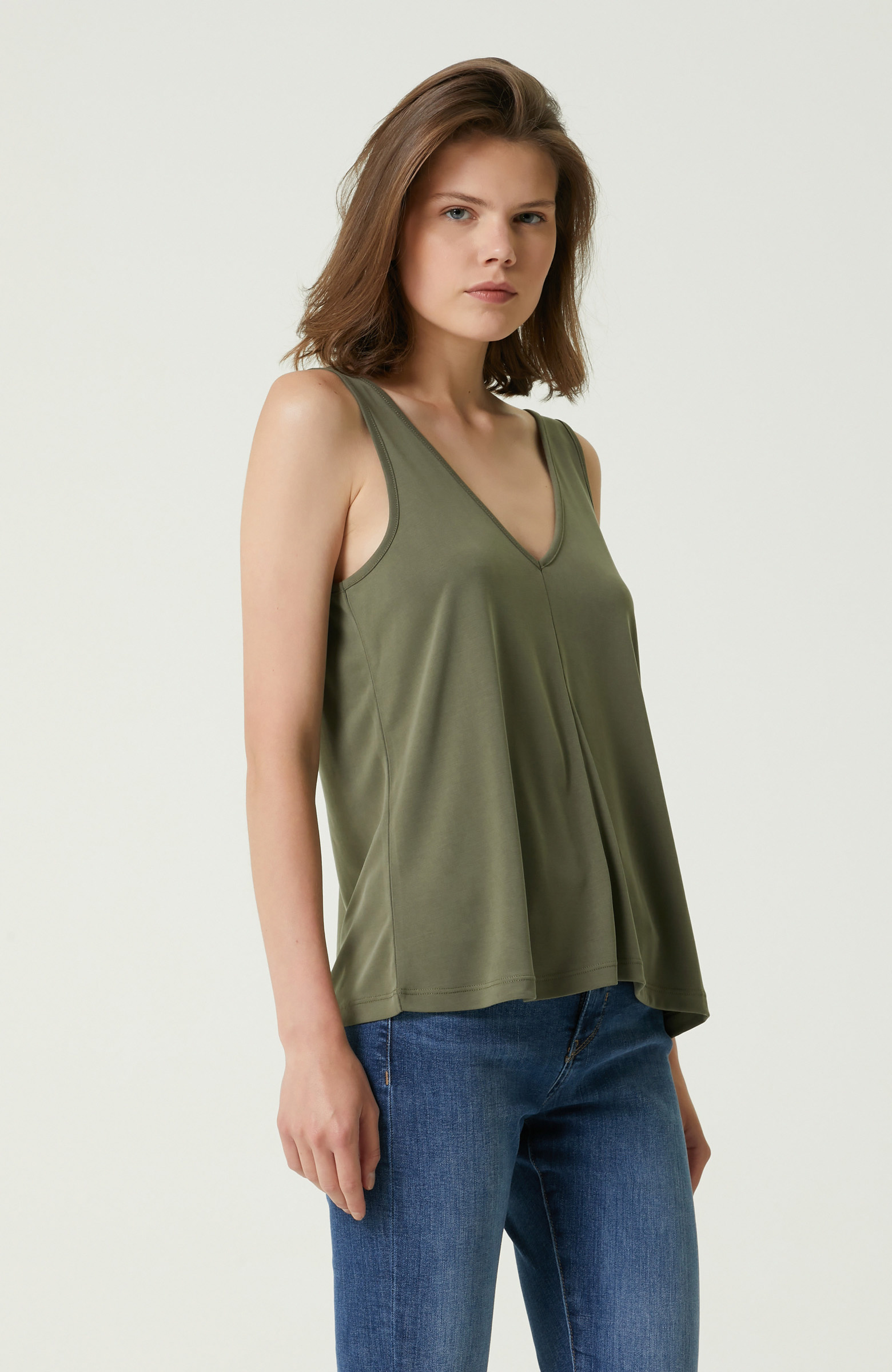 Slim Fit Haki V Yaka T-shirt