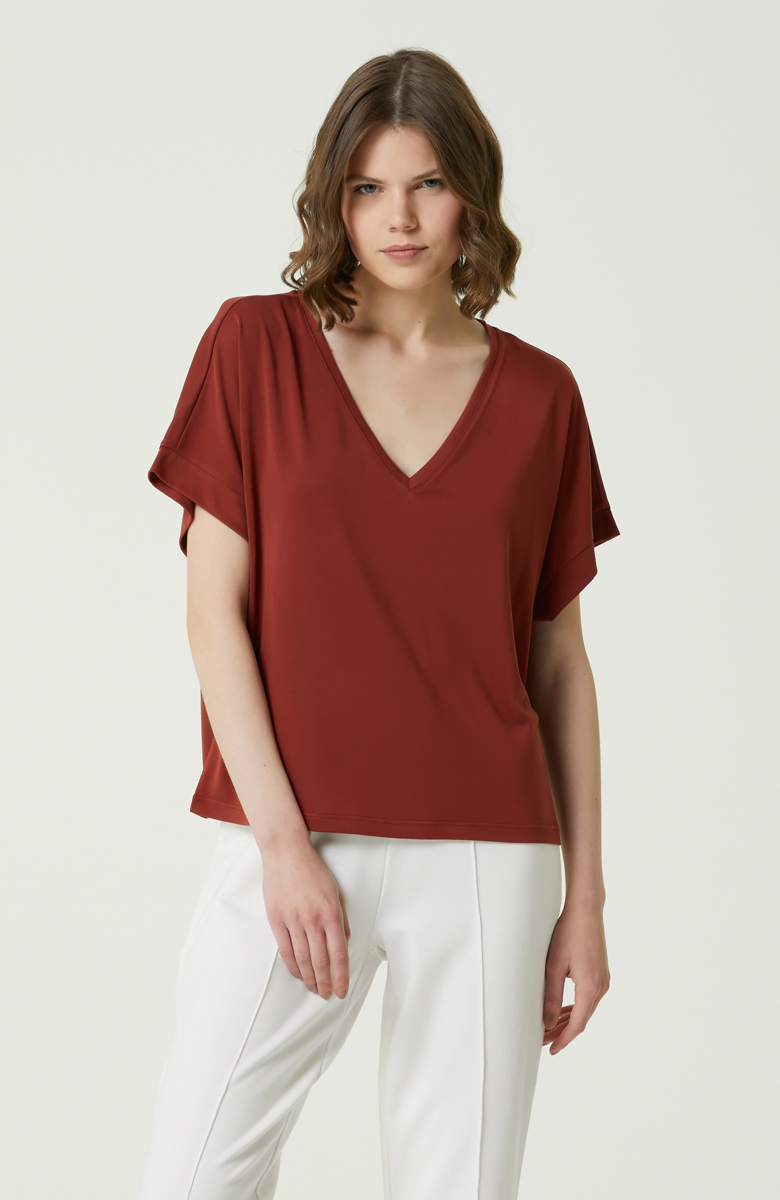 Basic Fit Kiremit V Yaka T-shirt