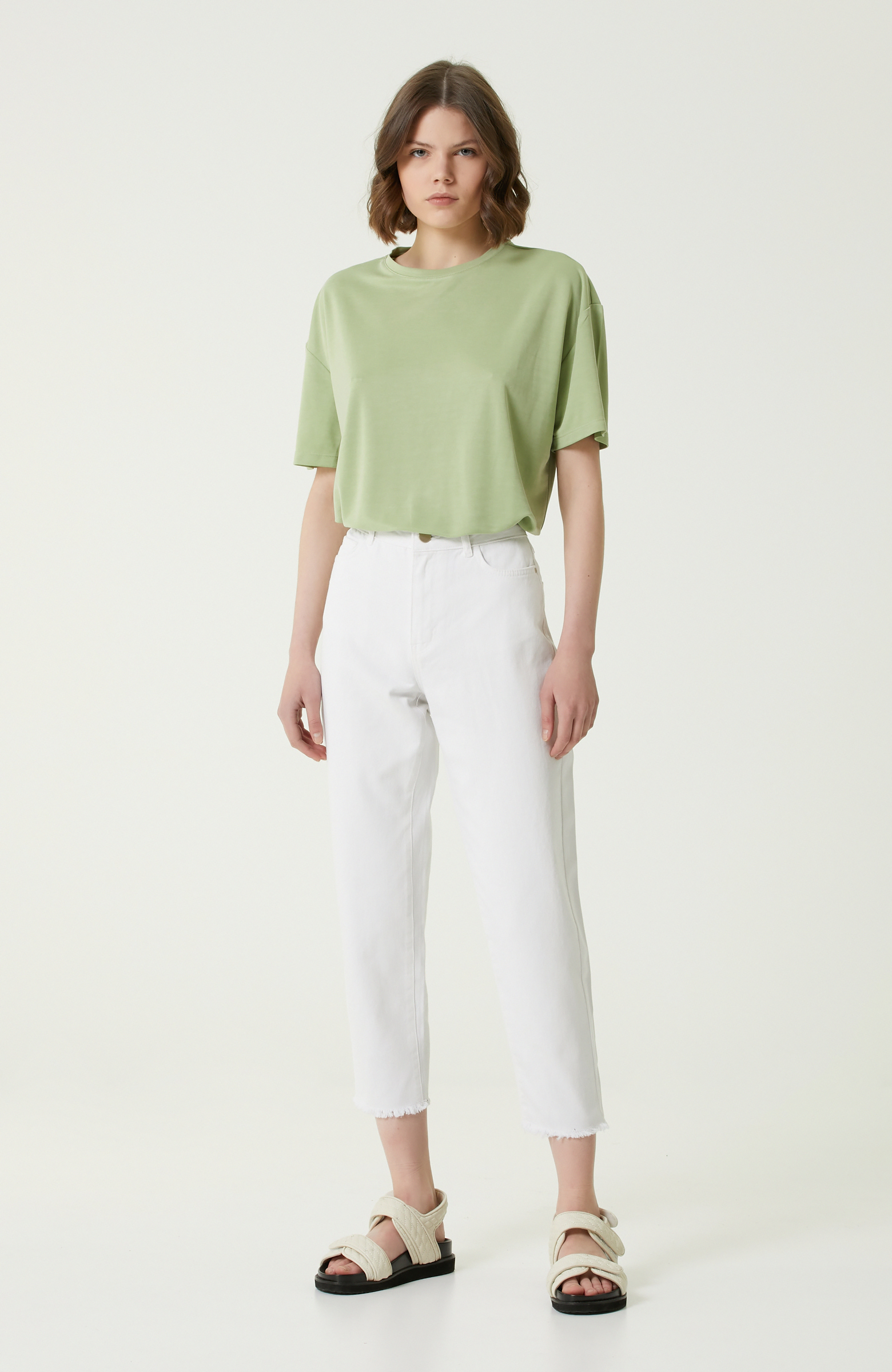 Cropped Fit Beyaz Jean Pantolon Cropped Fit Beyaz Jean Pantolon