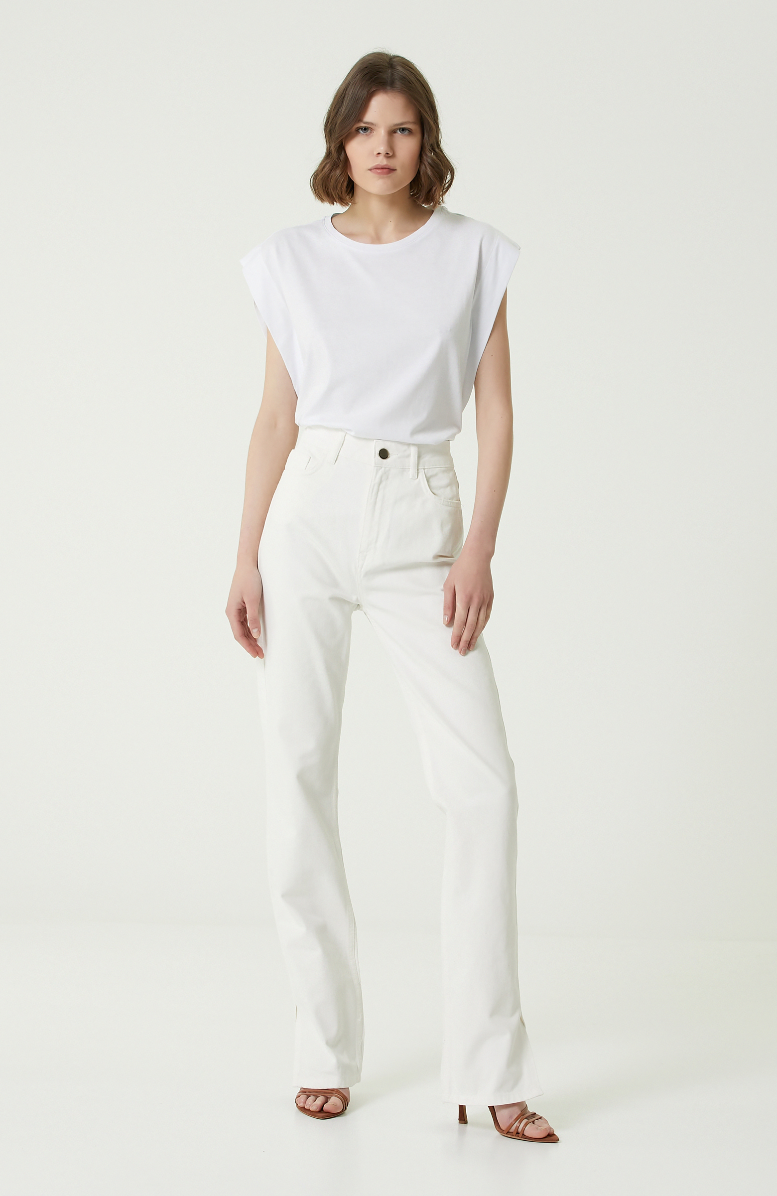 Straight Fit Beyaz Yüksek Bel Jean Pantolon