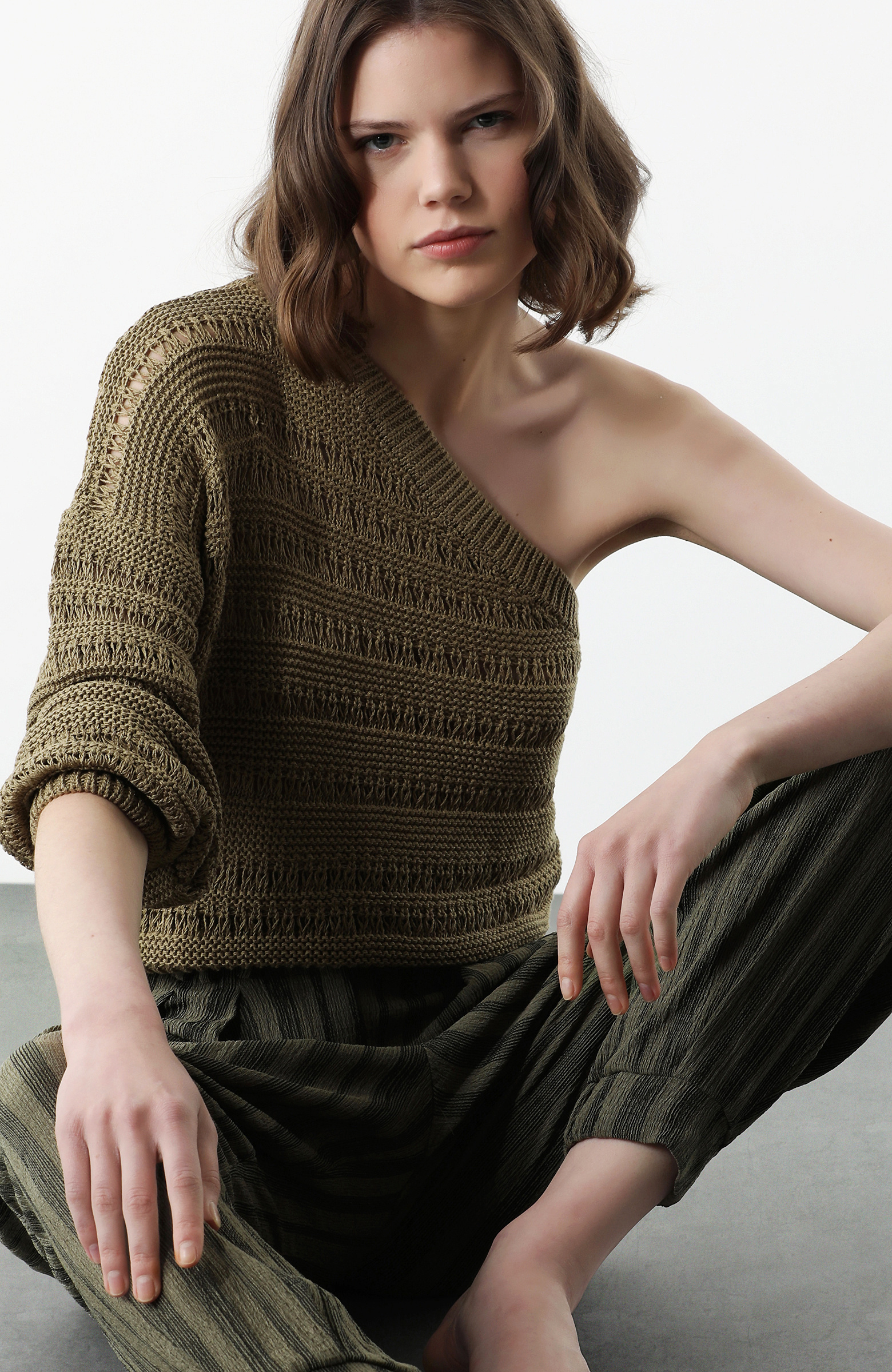 Haki Tek Omuzlu Kazak