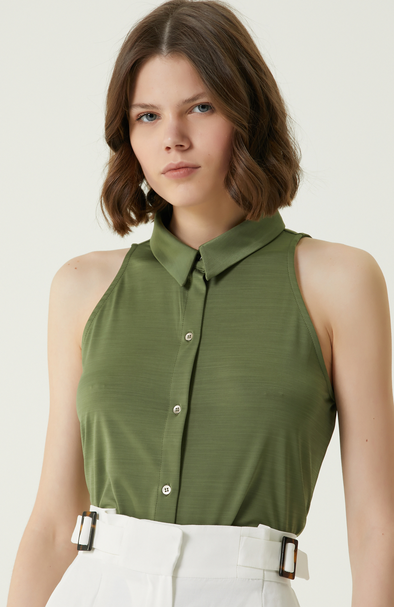 Basic Fit Haki Polo Yaka Kolsuz T-shirt Basic Fit Haki Polo Yaka Kolsuz T-shirt