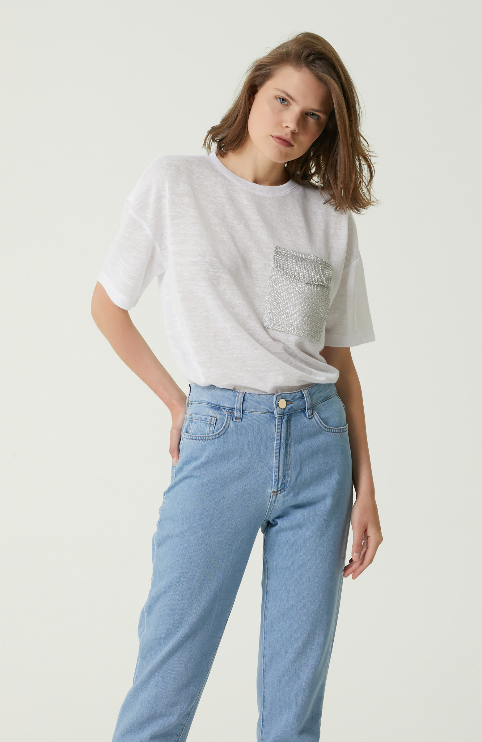 Basic Fit Beyaz Bisiklet Yaka T-shirt