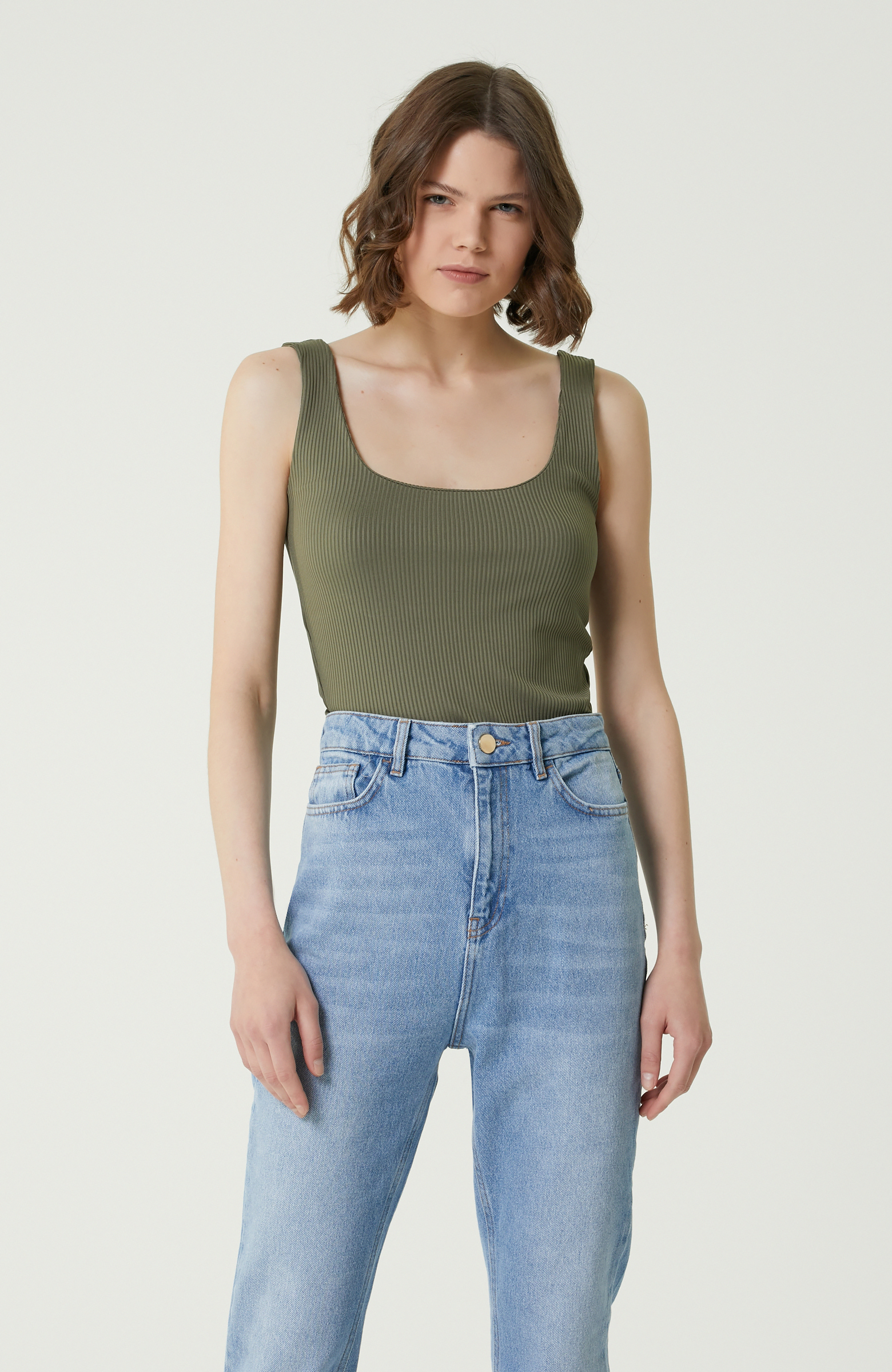Slim Fit Haki Kare Yaka T-shirt Slim Fit Haki Kare Yaka T-shirt