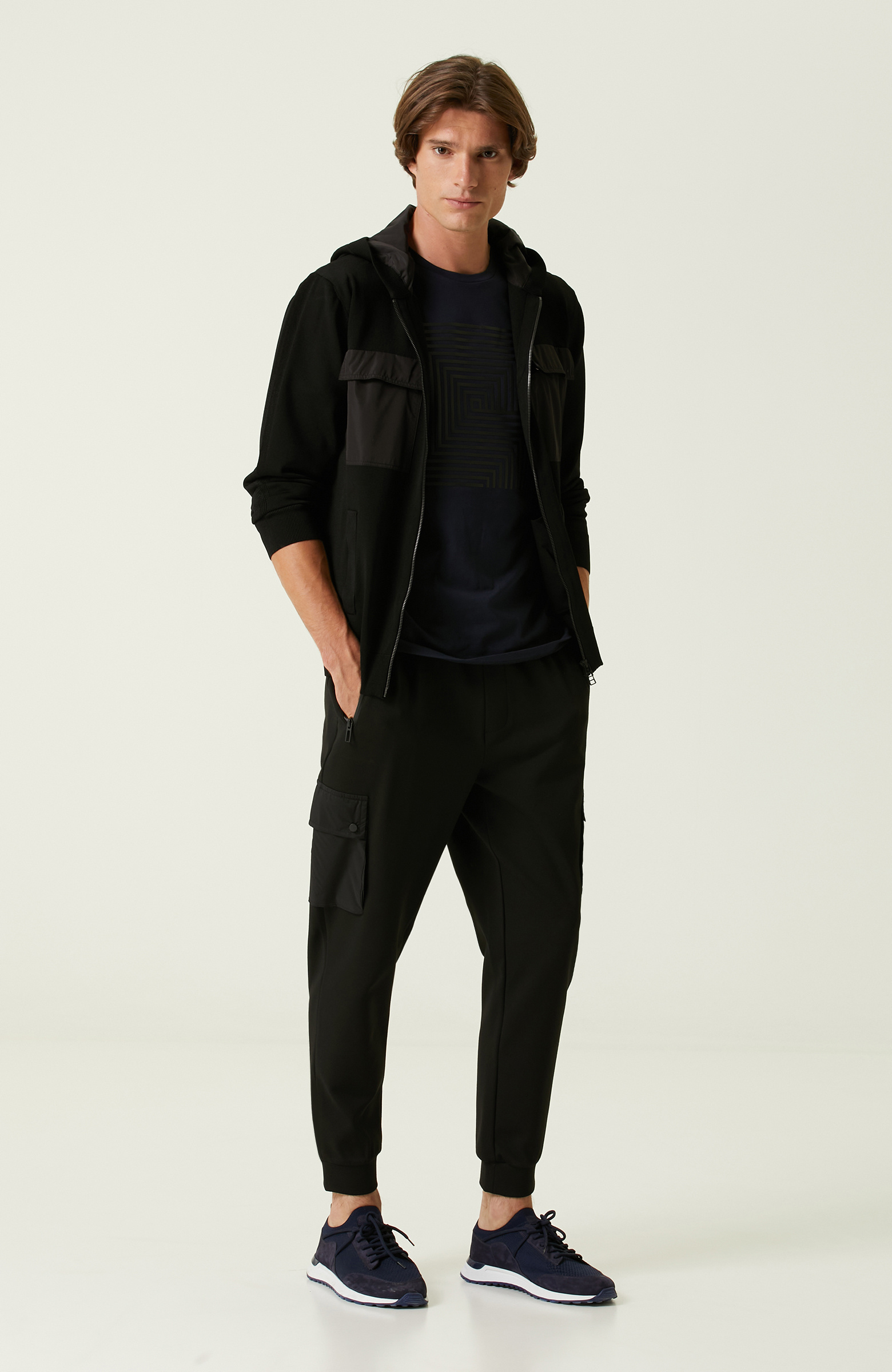 Slim Fit Siyah Eşofman Altı