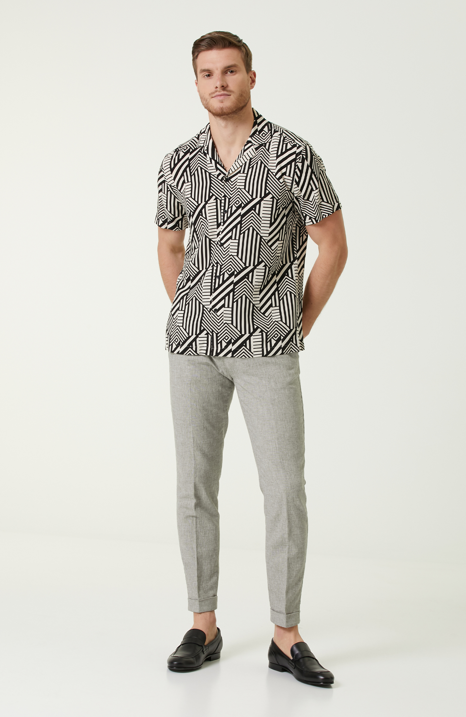 Relaxed Fit Haki Desenli Pantolon Relaxed Fit Haki Desenli Pantolon