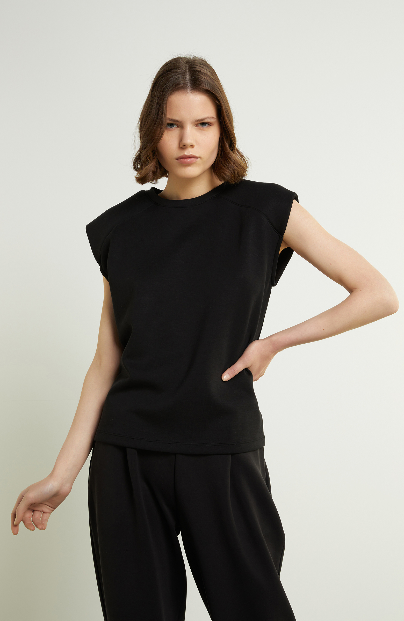 Siyah Bisiklet Yaka T-shirt