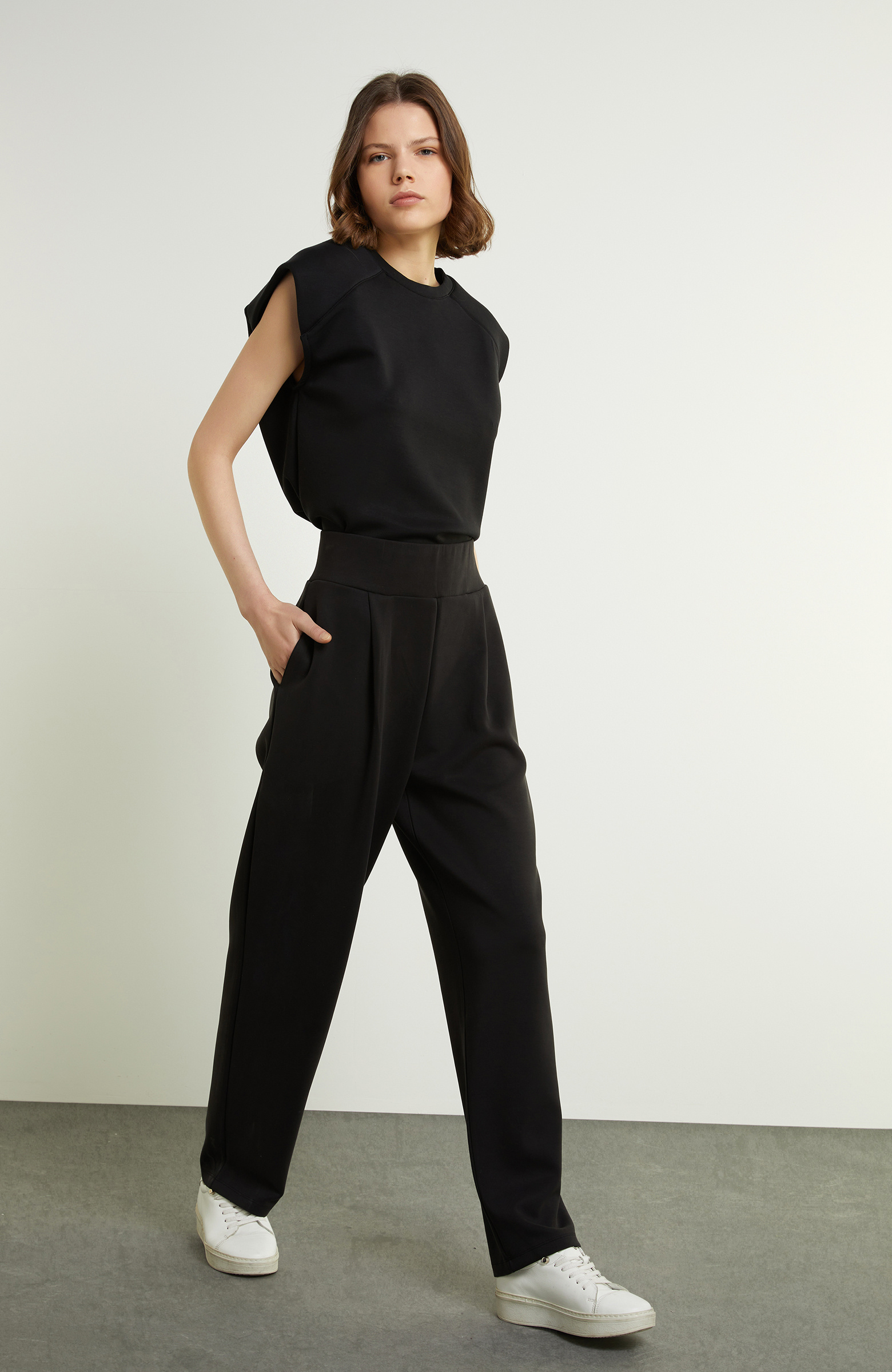 Slim fit Siyah Pilili Eşofman