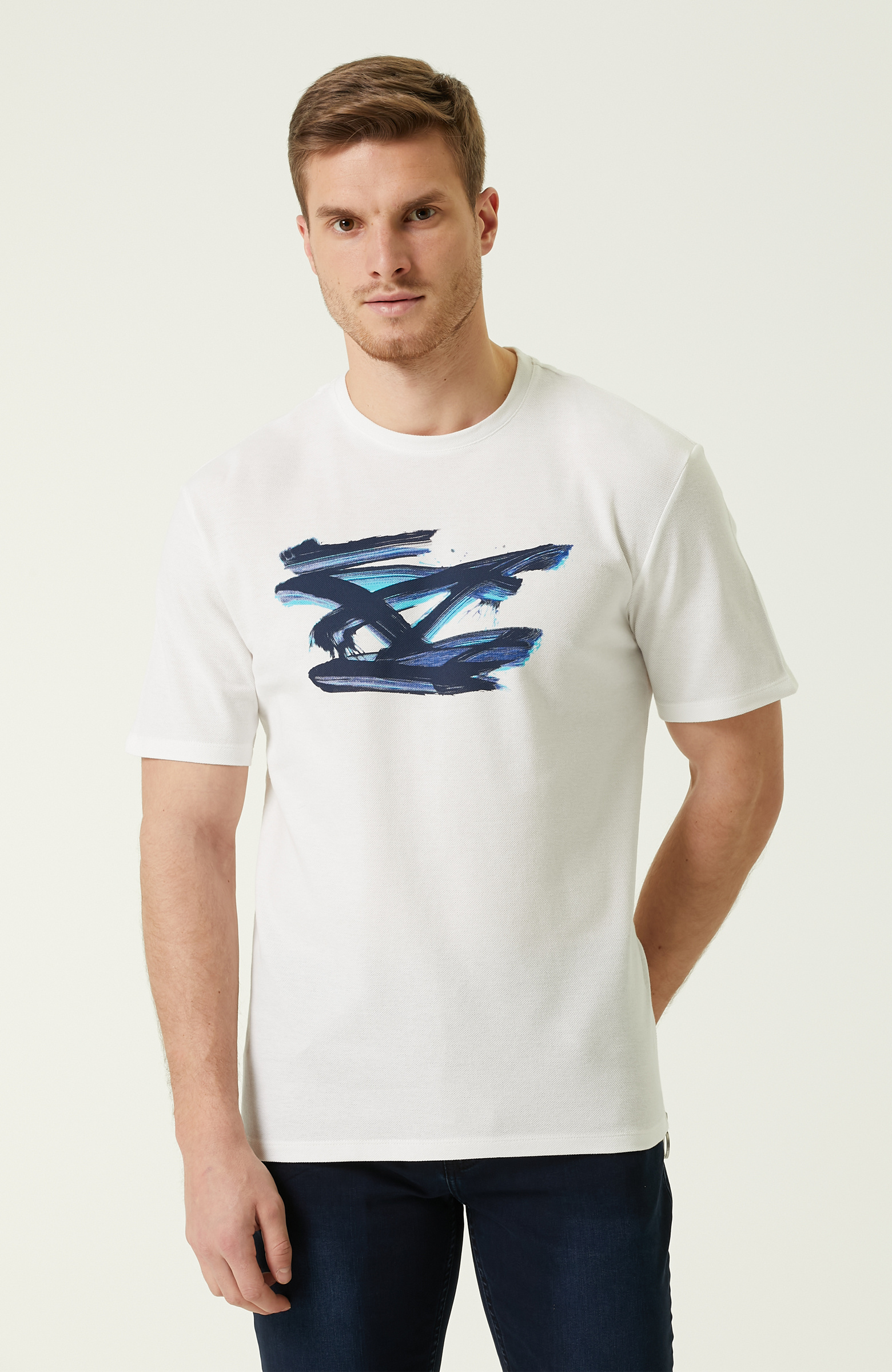 Slim Fit Beyaz Baskılı T-shirt