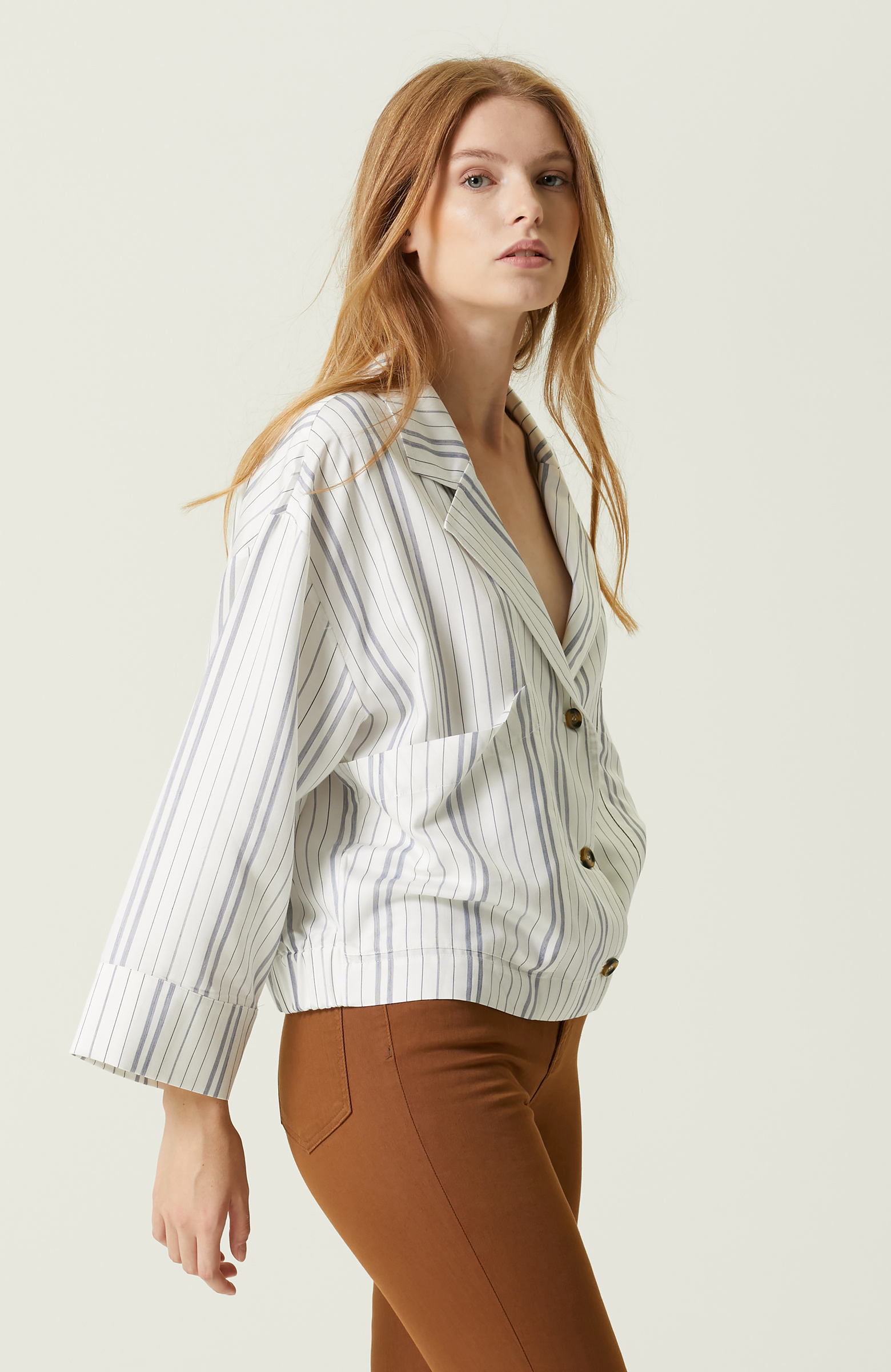 Mavi Beyaz Çizgili Ceket