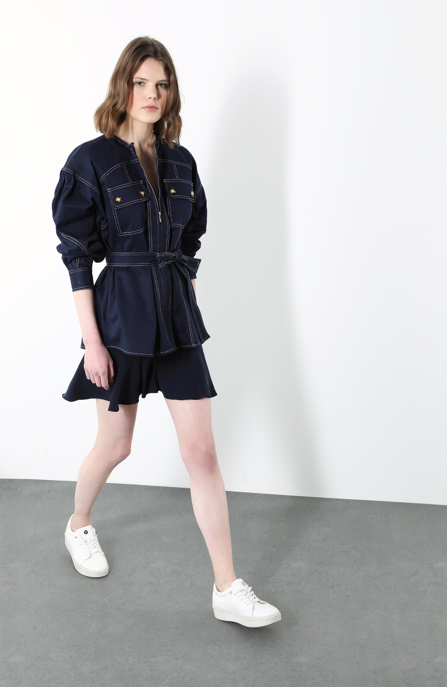 Regular Fit Lacivert Kuşaklı Ceket