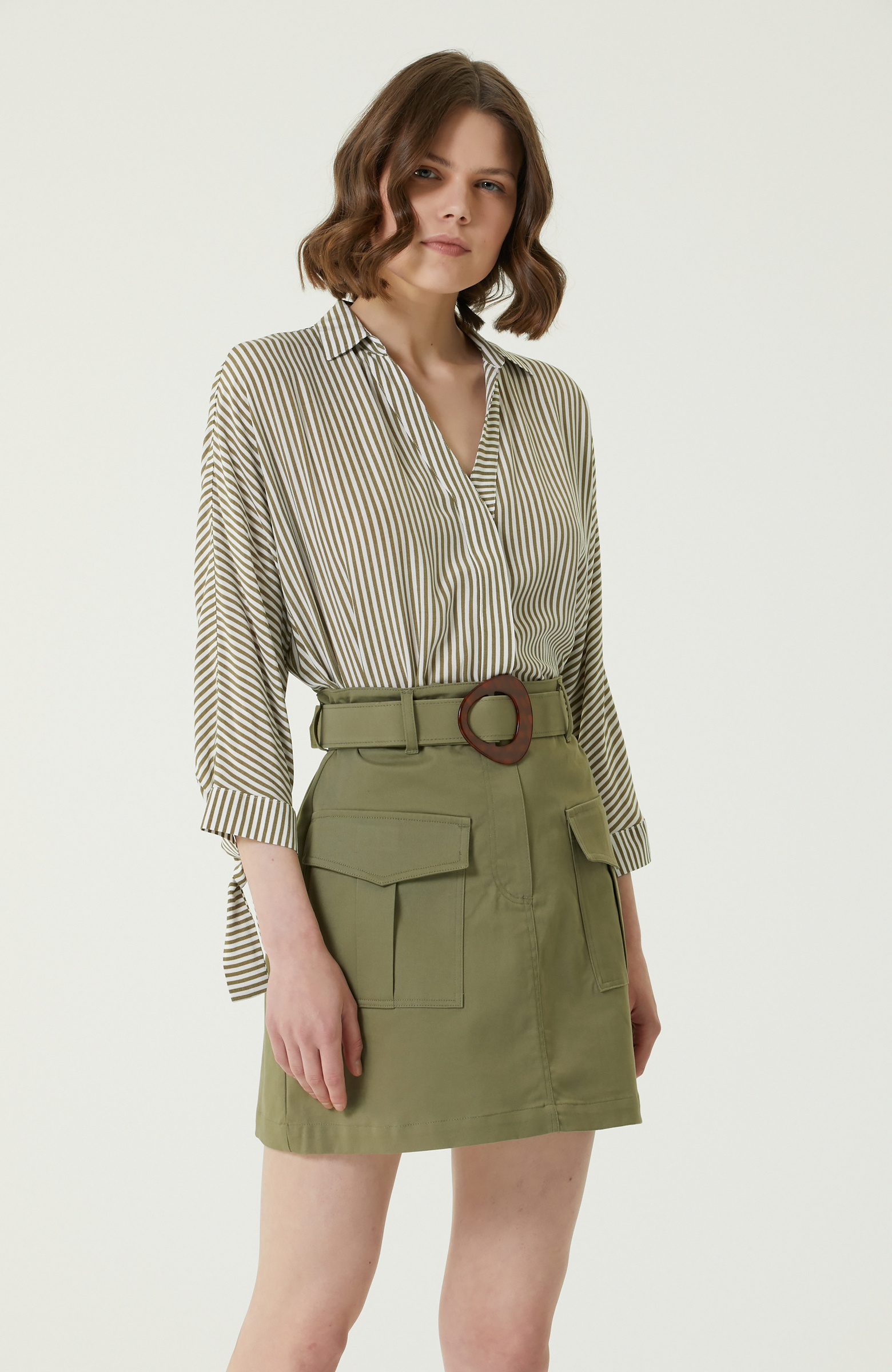 Regular Fit Haki Ekru Çizgili Gömlek