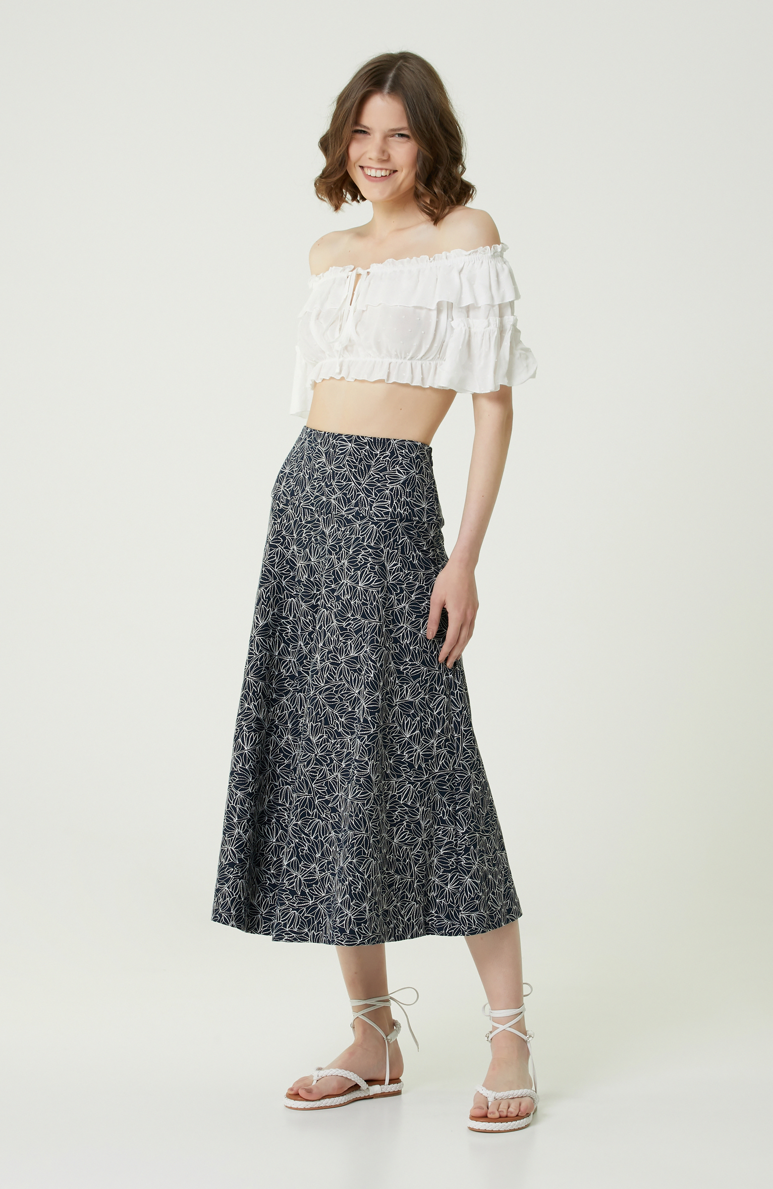 Lacivert Çiçek Desenli Midi Etek