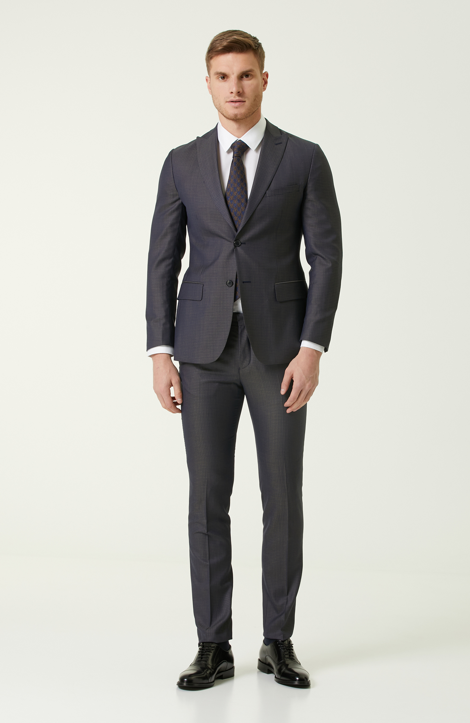 Indigo Desenli Yün Takım Elbise Indigo Desenli Yün Takım Elbise