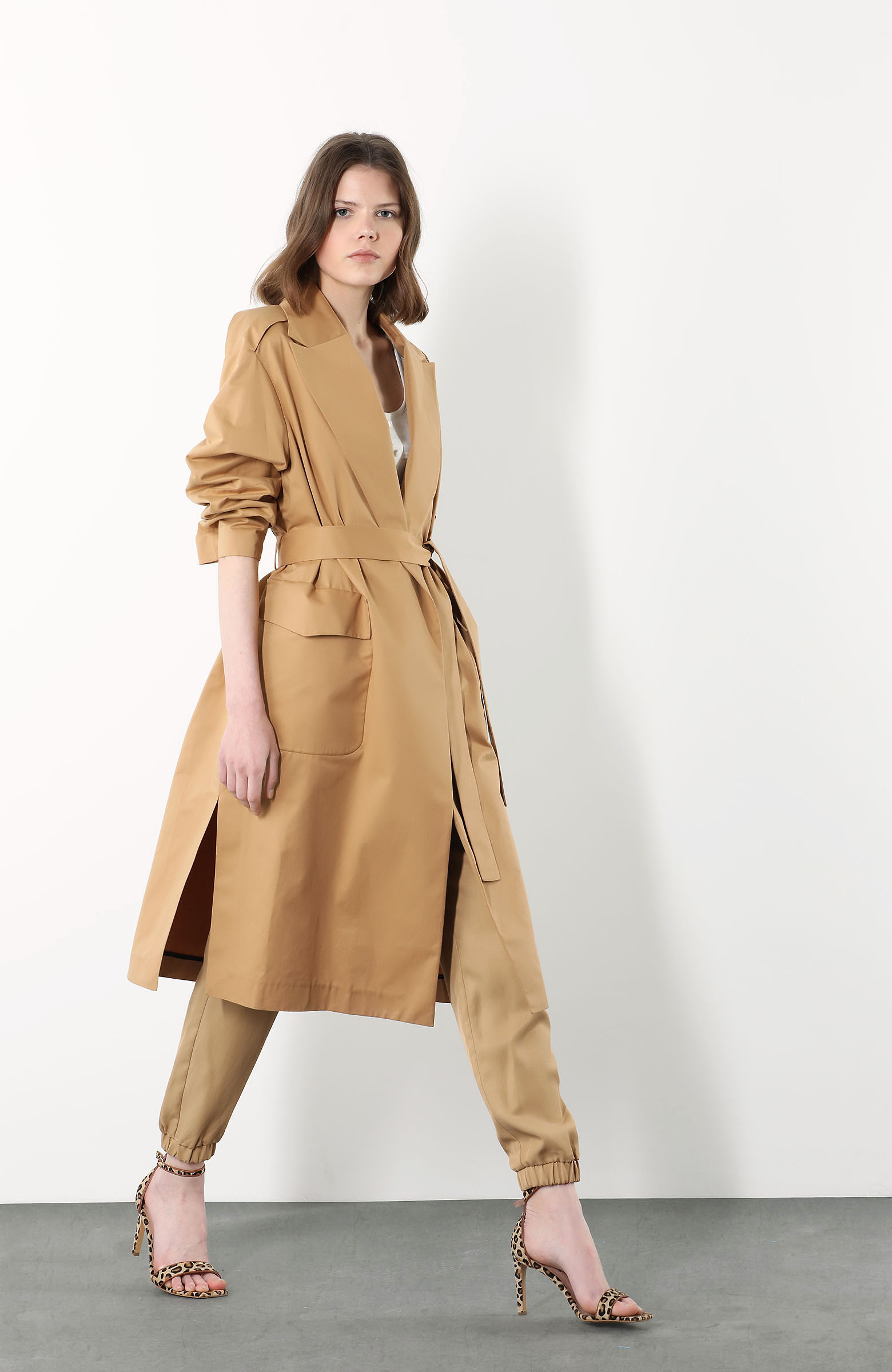 Camel Kuşak Detaylı Pardösü