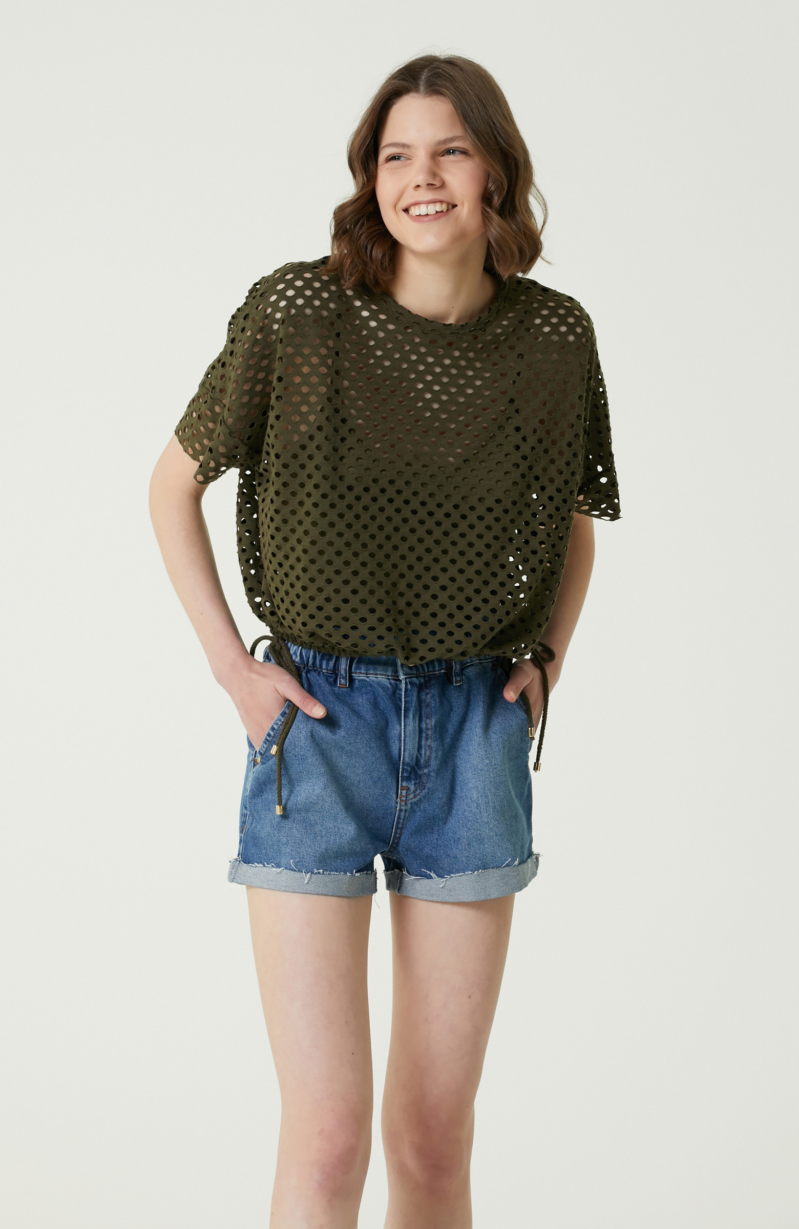 Haki Beli Büzgülü Güpür Bluz Haki Beli Büzgülü Güpür Bluz