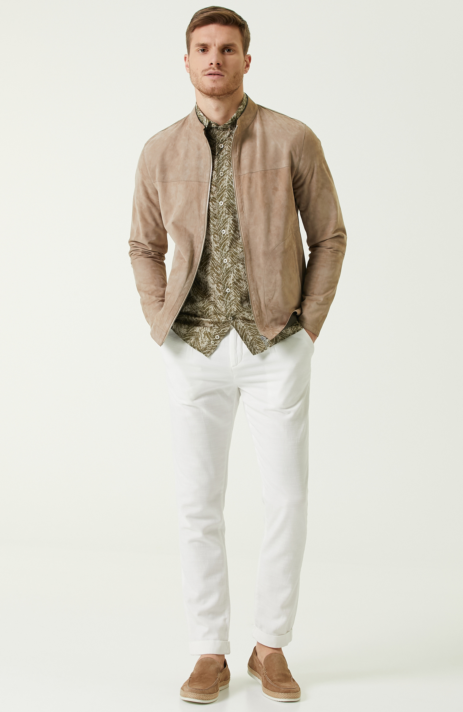 Slim Fit Beyaz Pilili Pantolon