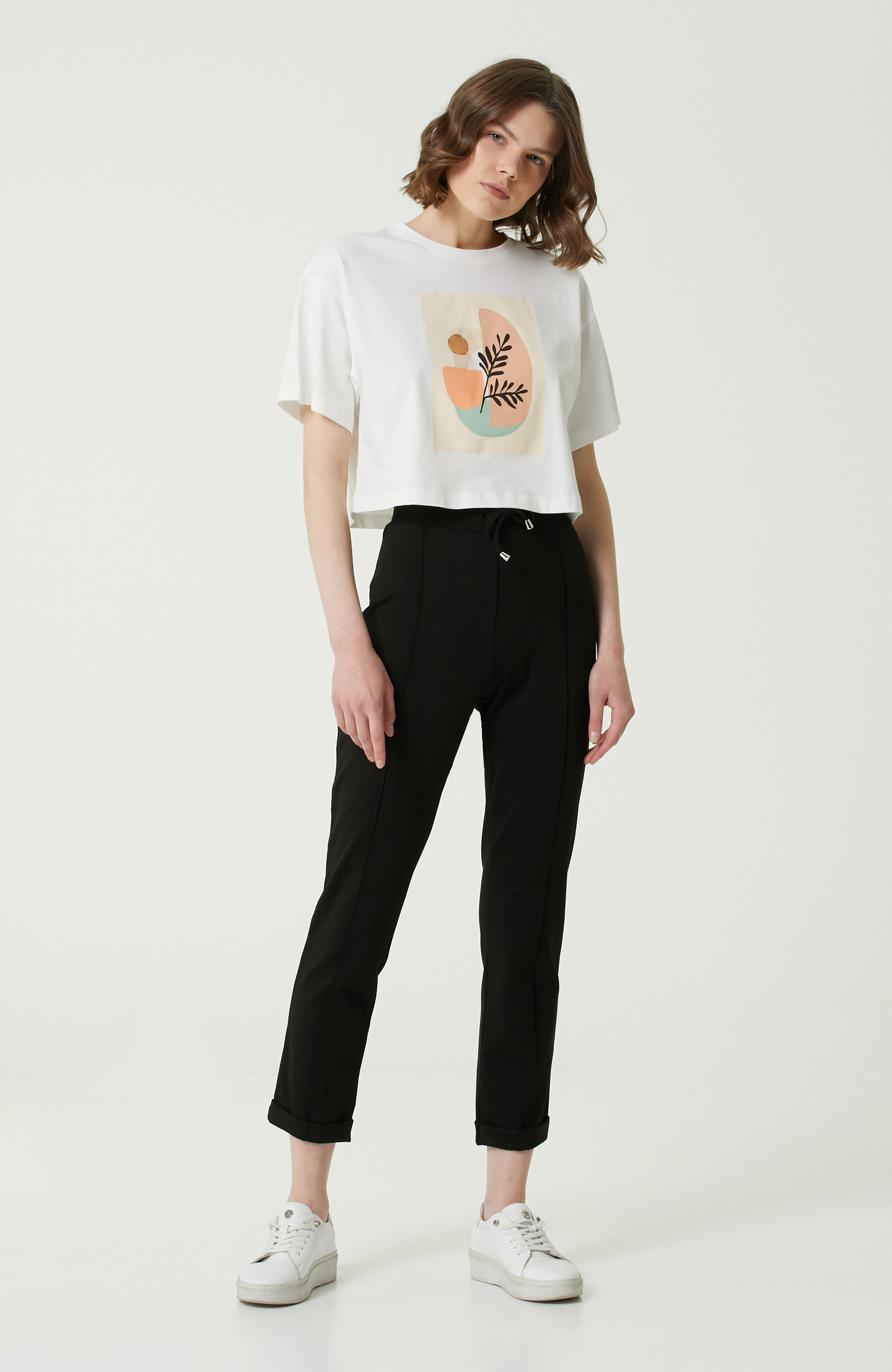 Basic Fit Siyah Pantolon