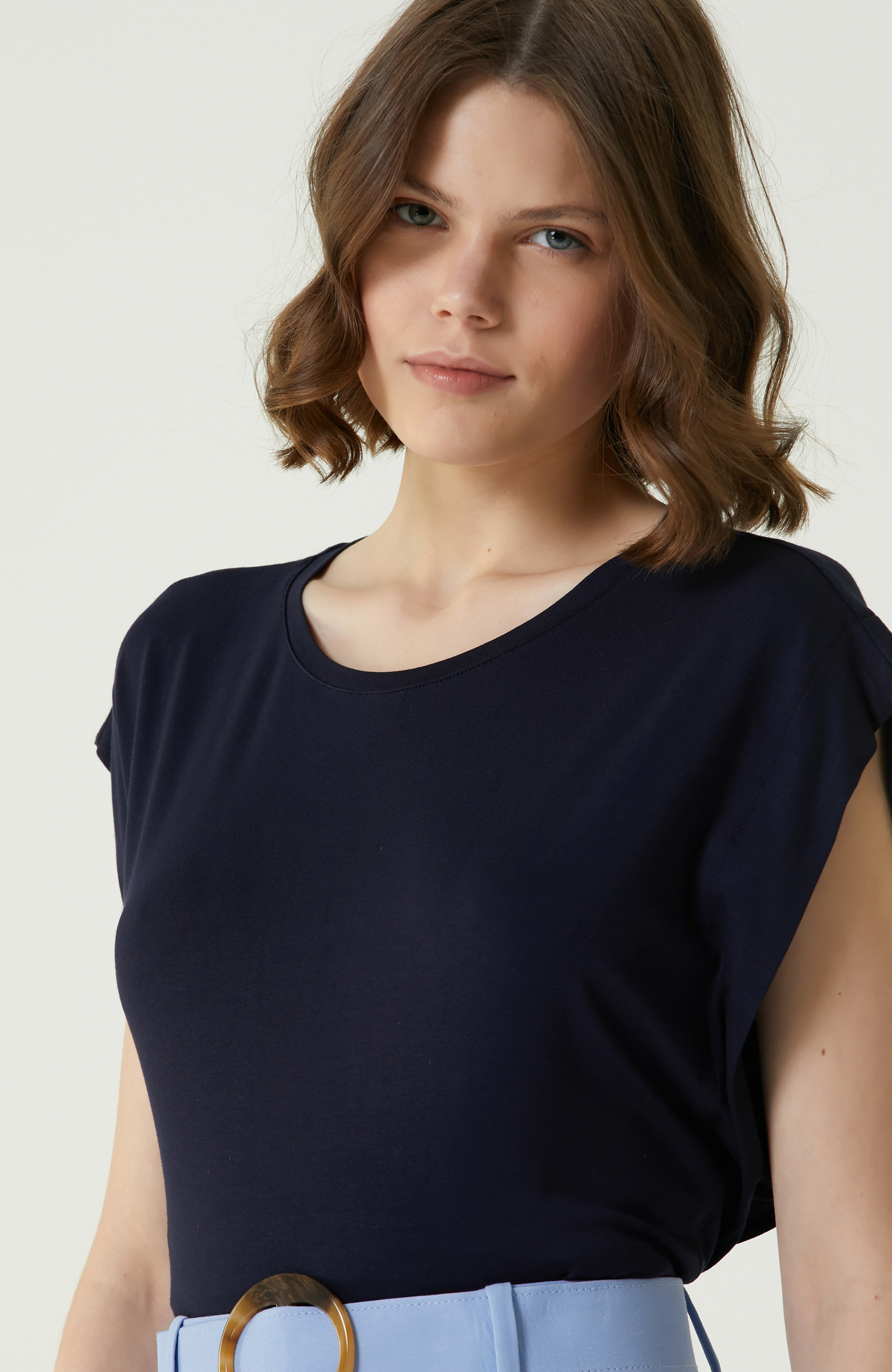 Siyah Bisiklet Yaka T-shirt